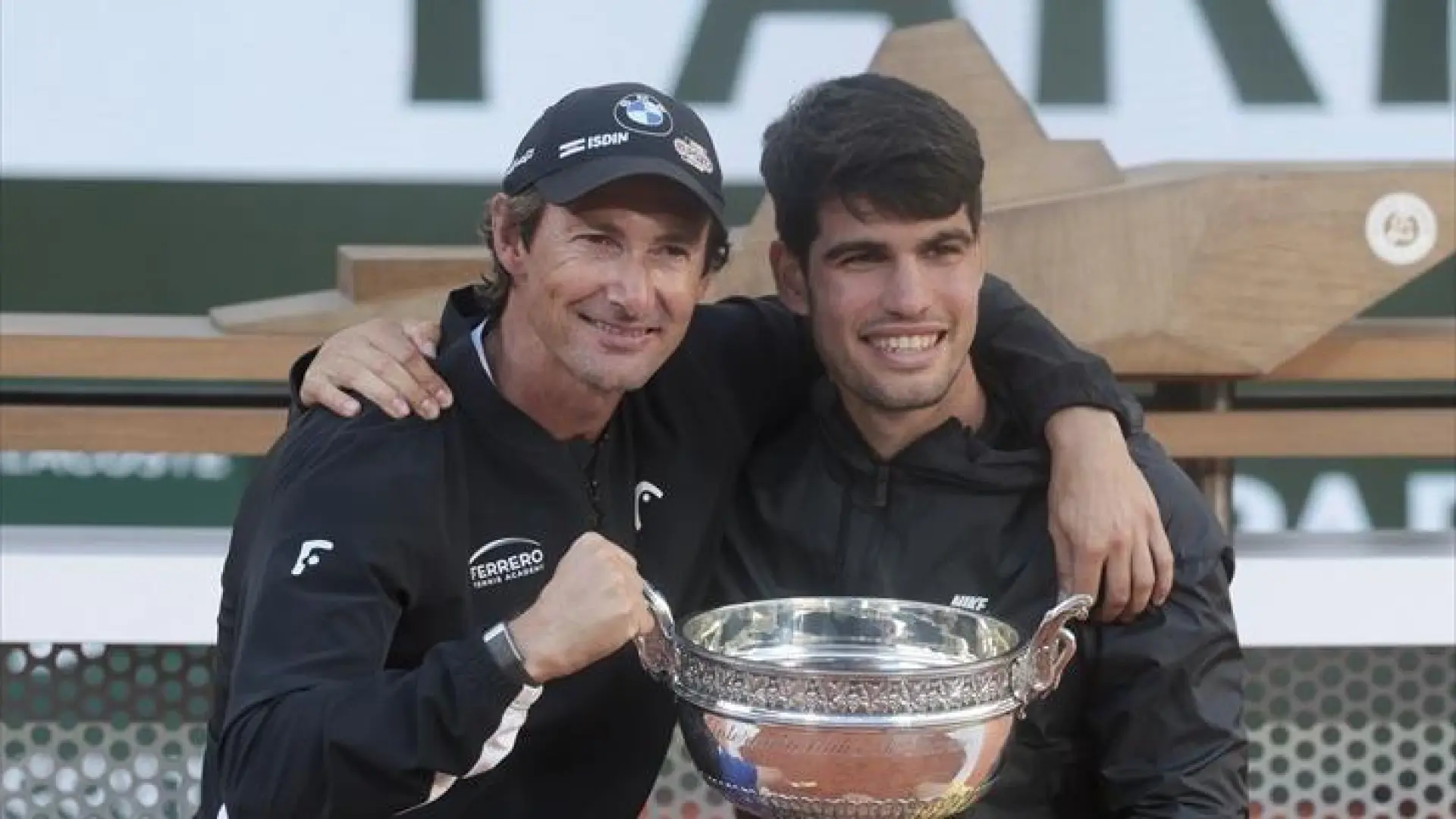 La emoción de Juan Carlos Ferrero tras la victoria de Carlos Alcaraz ...