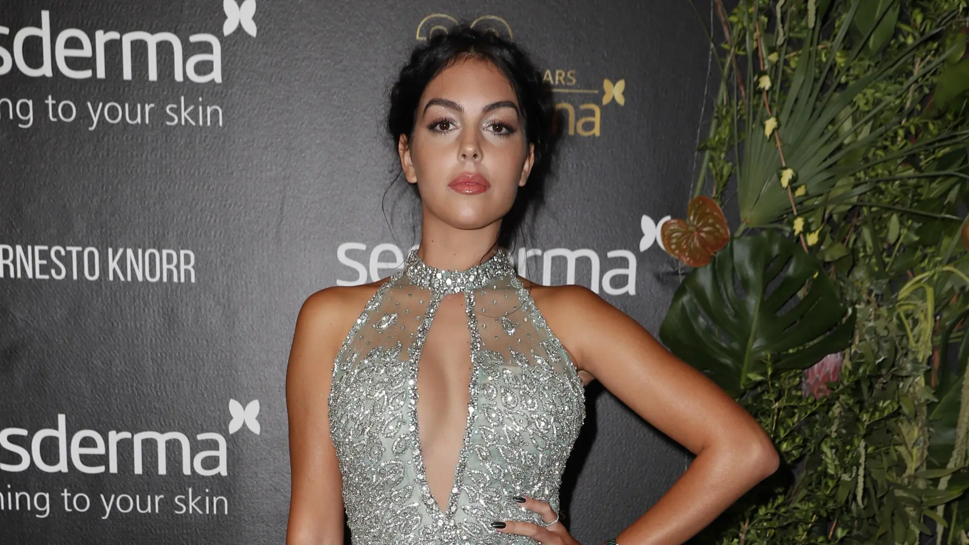 Georgina Rodríguez anuncia el lanzamiento de su nueva marca de ropa ...