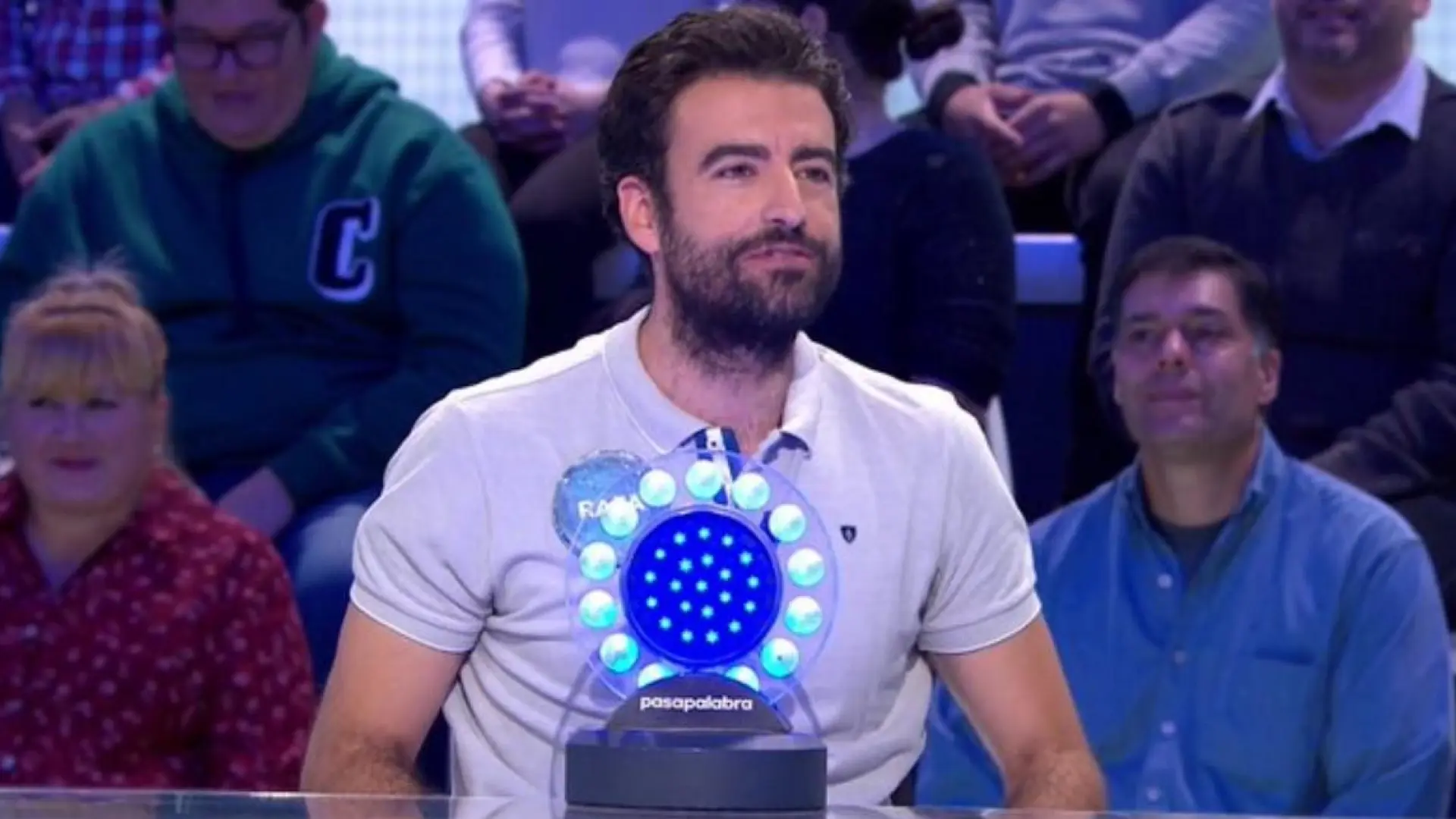 Rafa vuelve a mostrar su habilidad como cantante en 'La Pista Musical ...