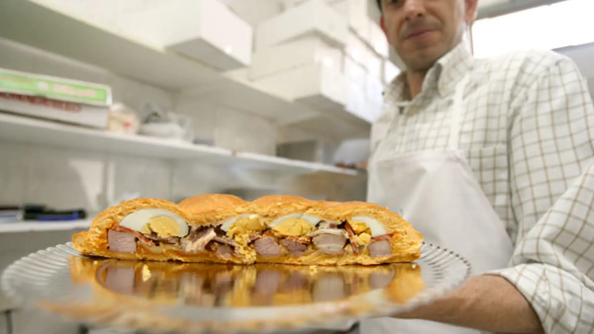 El hornazo: un producto gastronómico típico de la Semana Santa abulense