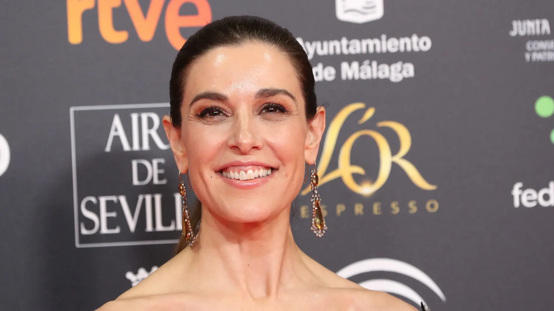 Salen a la luz las imágenes inéditas de Raquel Sánchez Silva, rota de ...