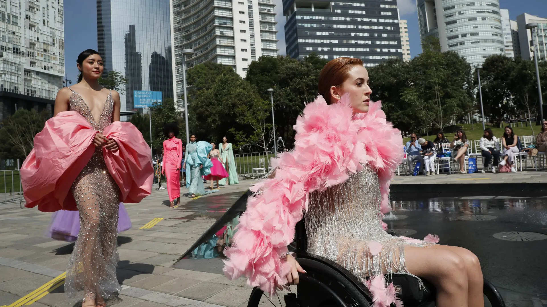 Fotos: 'All Inclusive', una pasarela de moda para dar visibilidad a personas con discapacidad ...