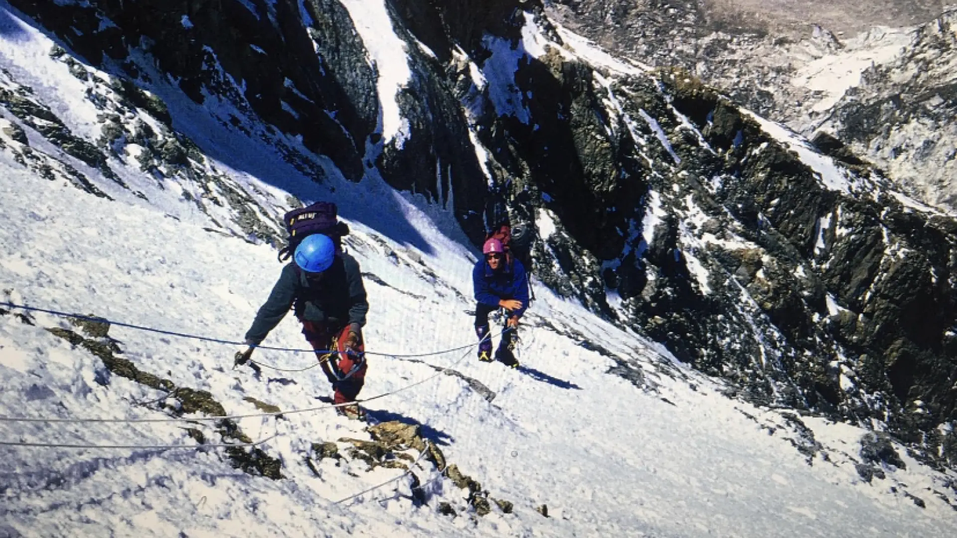 Un rescate que pasó a la historia: el todo o la nada en la montaña asesina