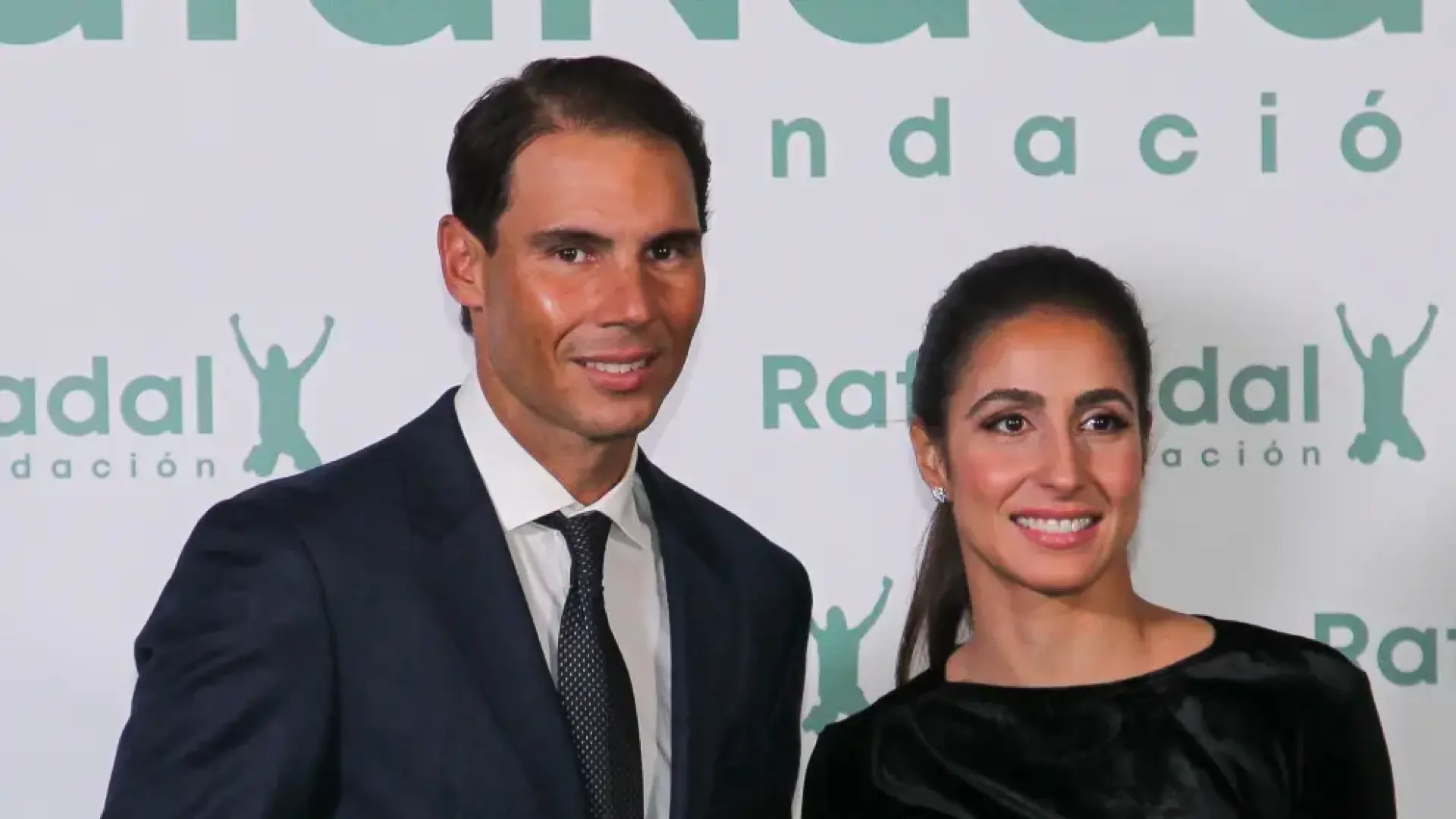Rafa Nadal publica en redes la primera foto familiar con su hijo y su mujer, Mery Perelló, de ...