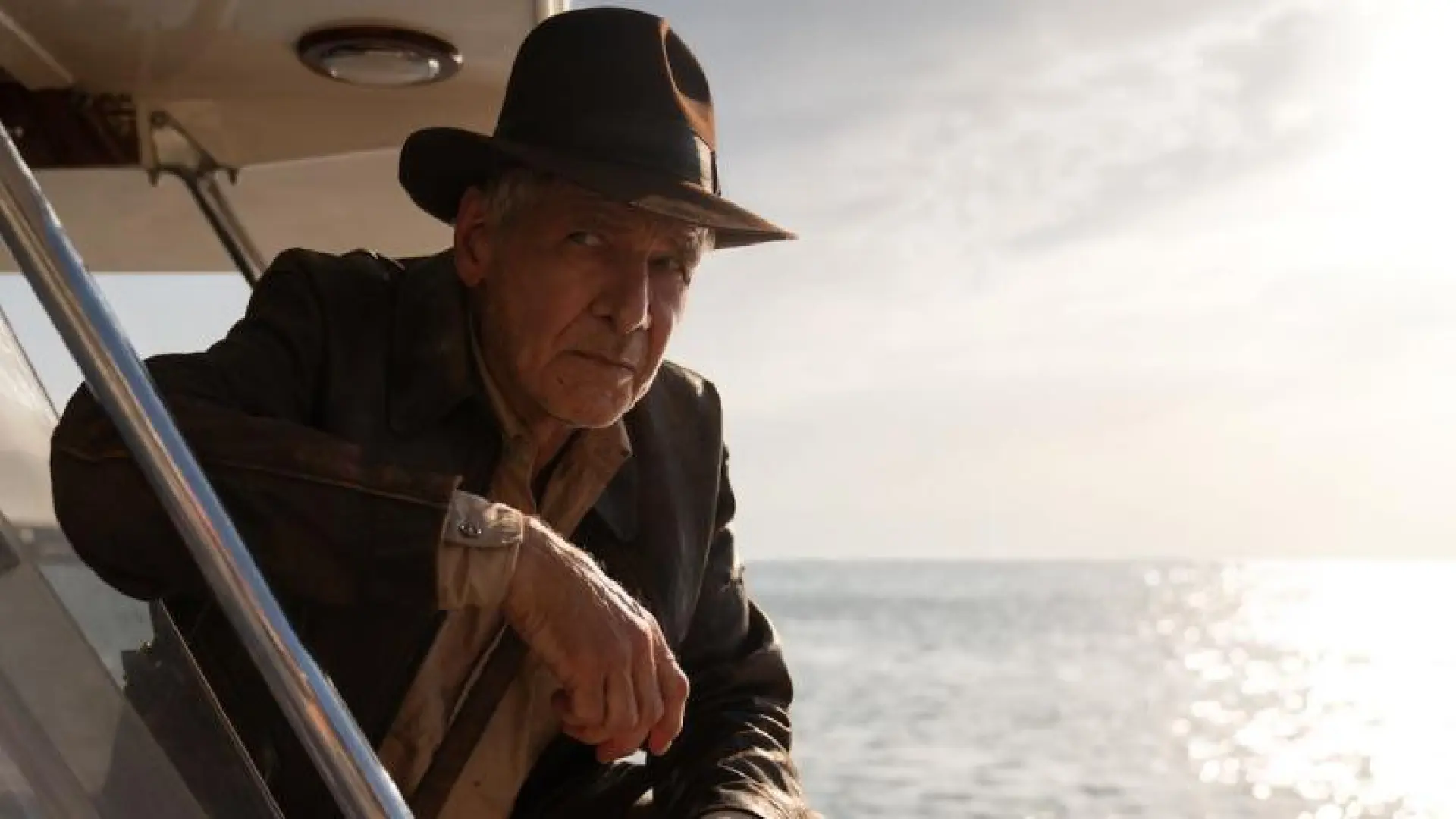 'Indiana Jones 5': Primera imagen oficial de Harrison Ford volviendo como el arqueólogo