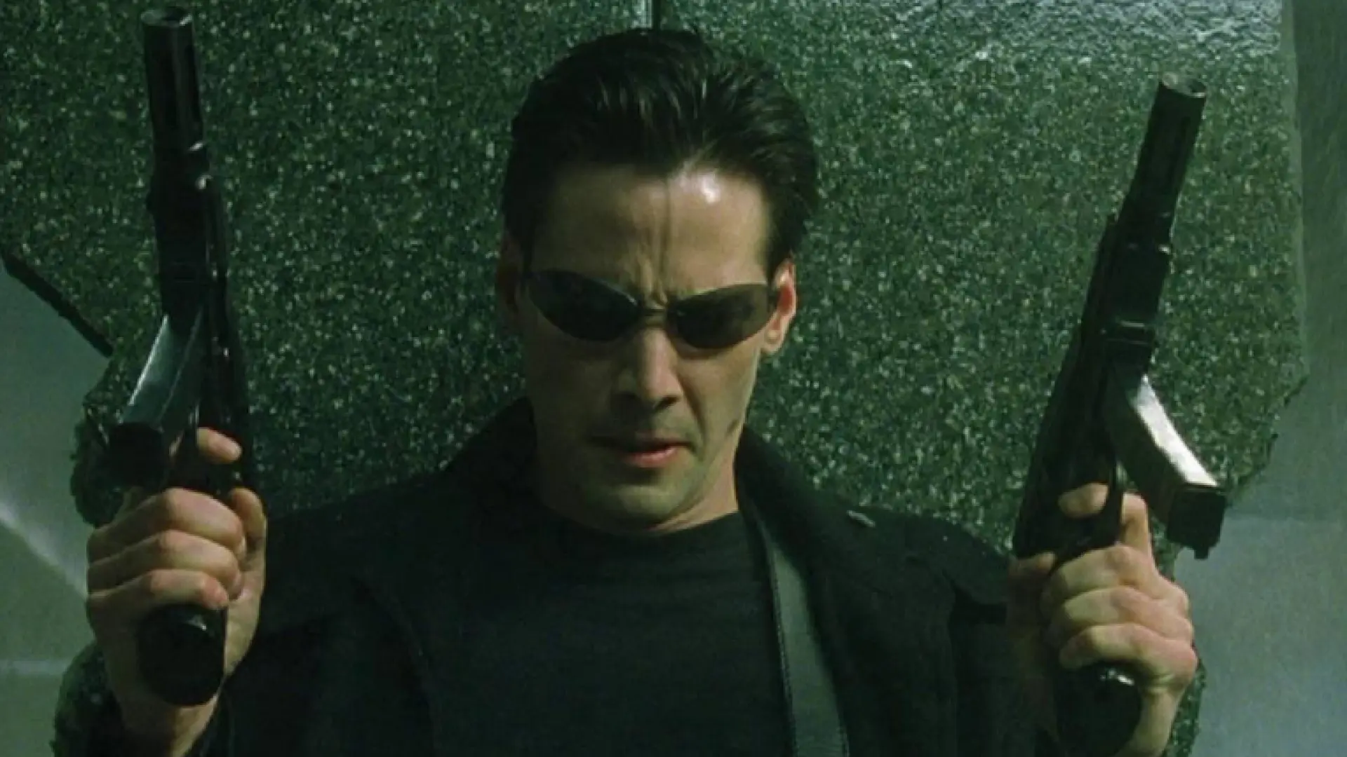 Keanu Reeves todavía conserva la pastilla roja de 'Matrix'