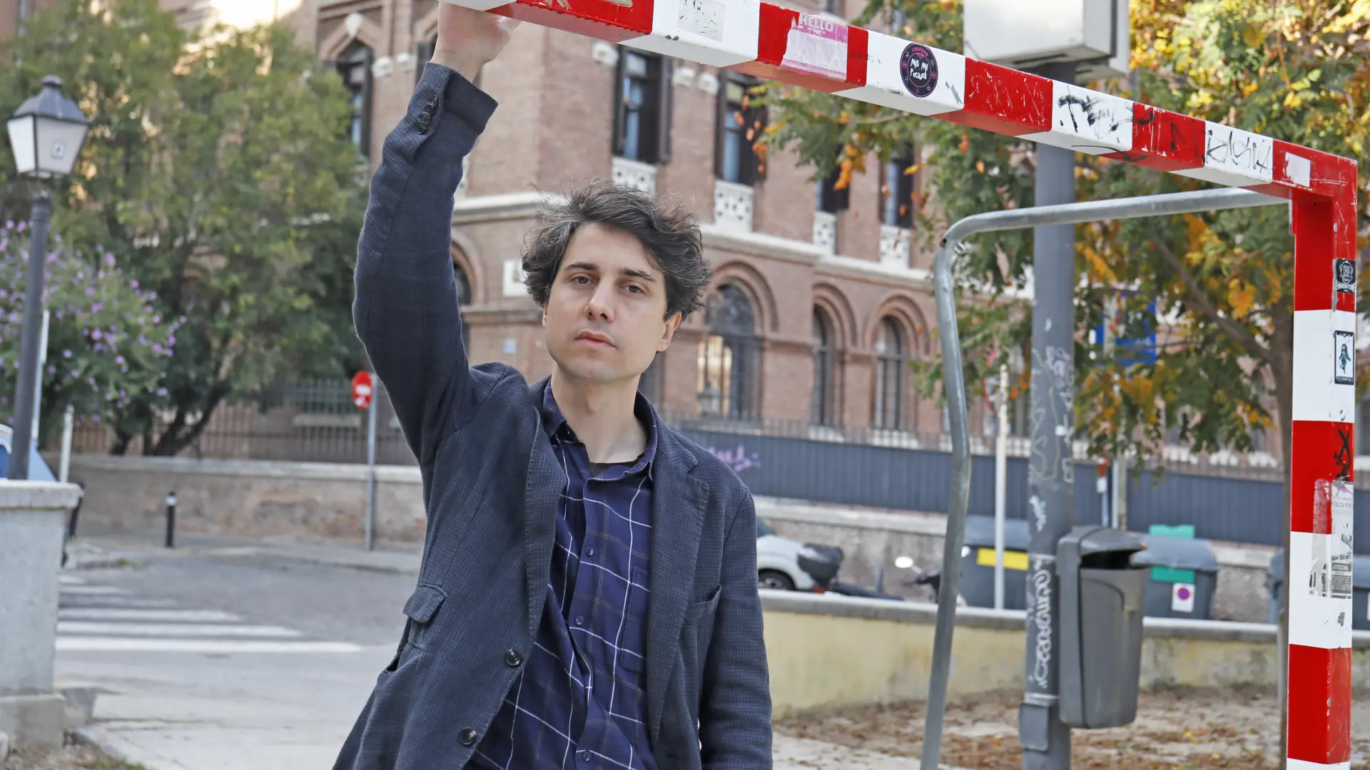 Así es Jonás Trueba, el director que representa a España en el Festival ...