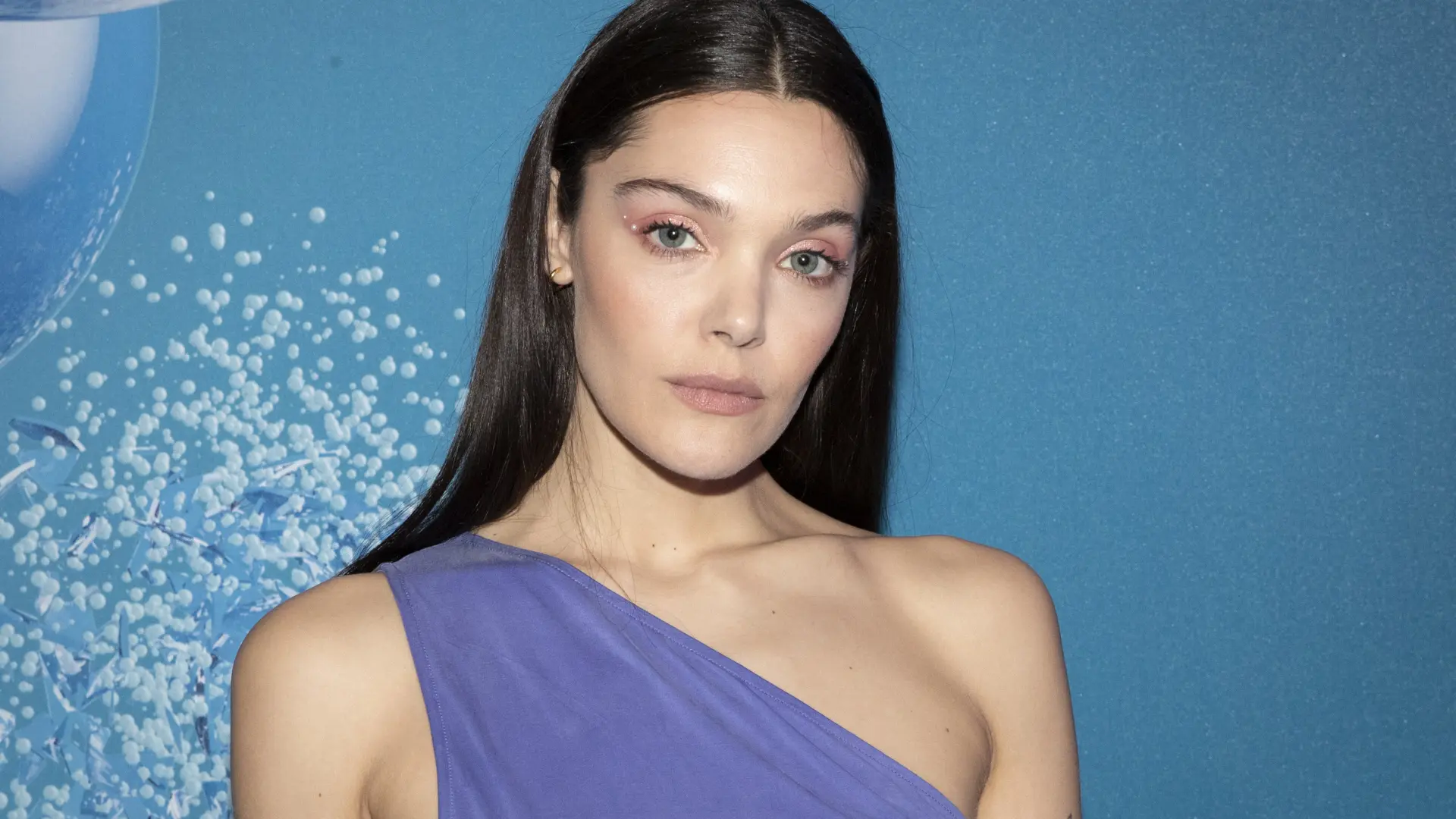 Quién es Ana Rujas, la protagonista y cocreadora de 'Cardo' y ...