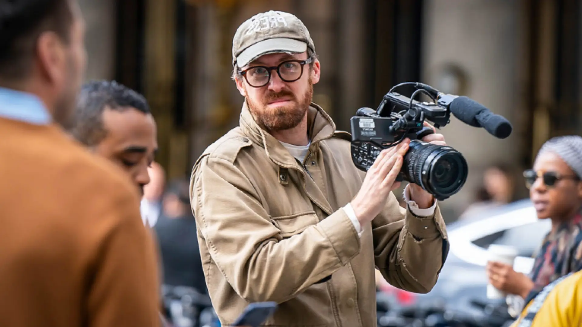 John Wilson: “El mundo es inherentemente gracioso desde su normalidad”