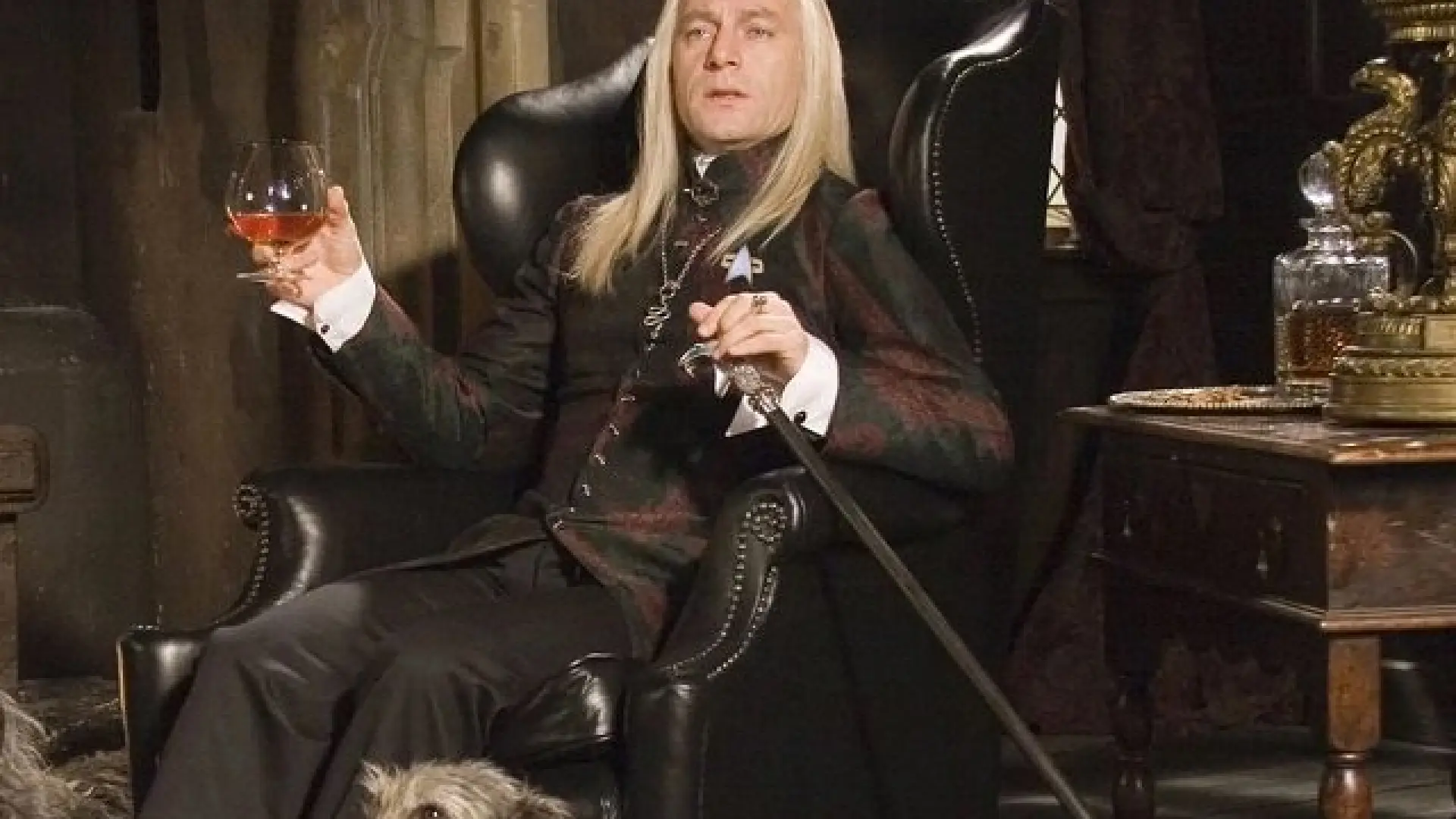 Jason Isaacs sobre J. K. Rowling: "No pienso lanzarme a apuñalarla por ...