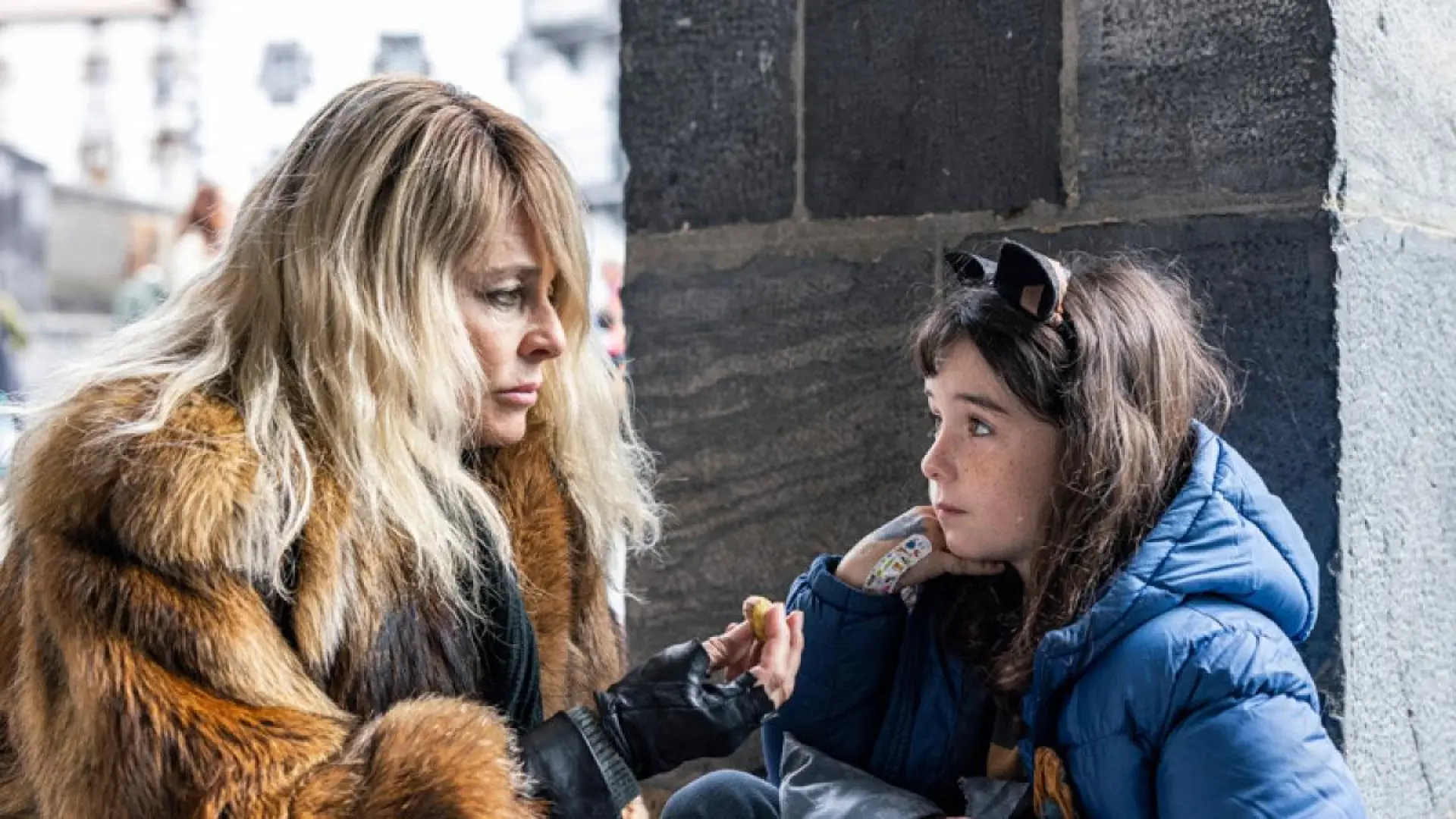 Crítica de 'La ermita': Carlota Pereda convierte a Belén Rueda en una ...