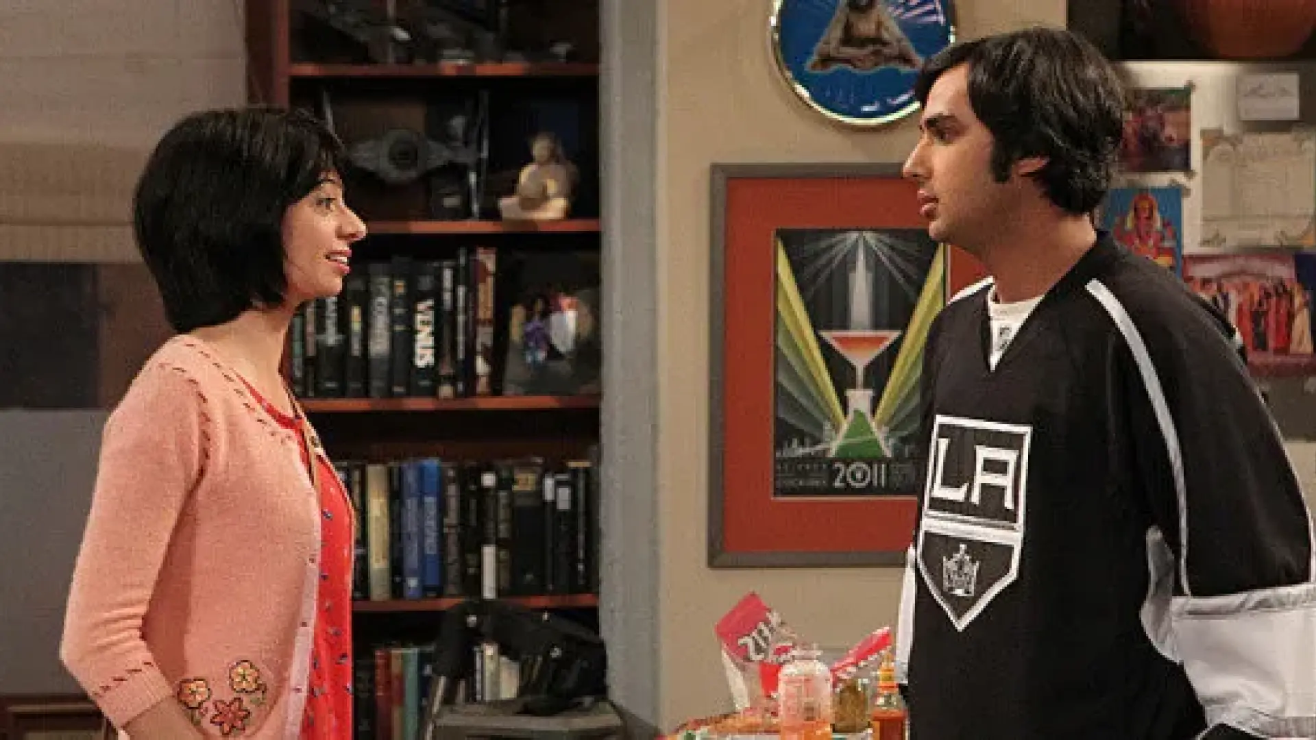 Así era el personaje de Kate Micucci en 'The Big Bang Theory': Lucy, la novia más introvertida ...
