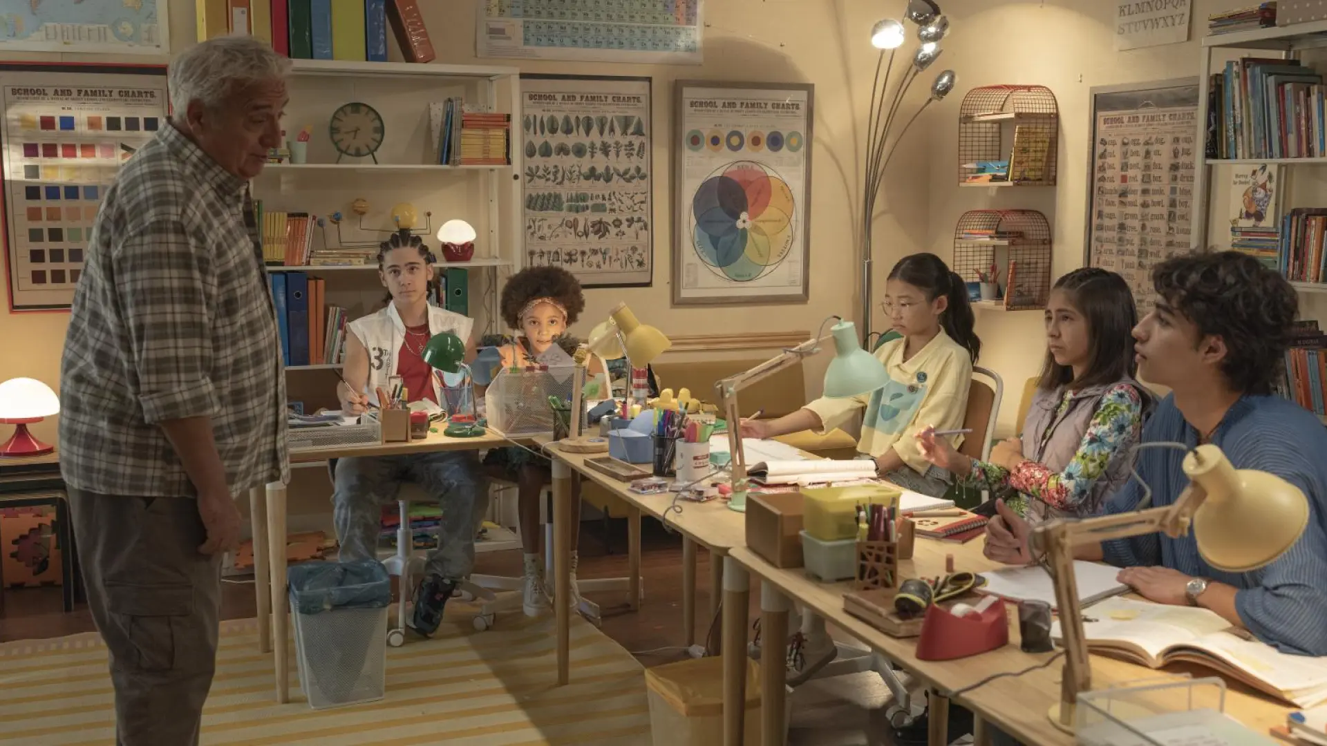 Crítica de 'La familia Benetón': Leo Harlem, el Paco Martínez Soria de ...