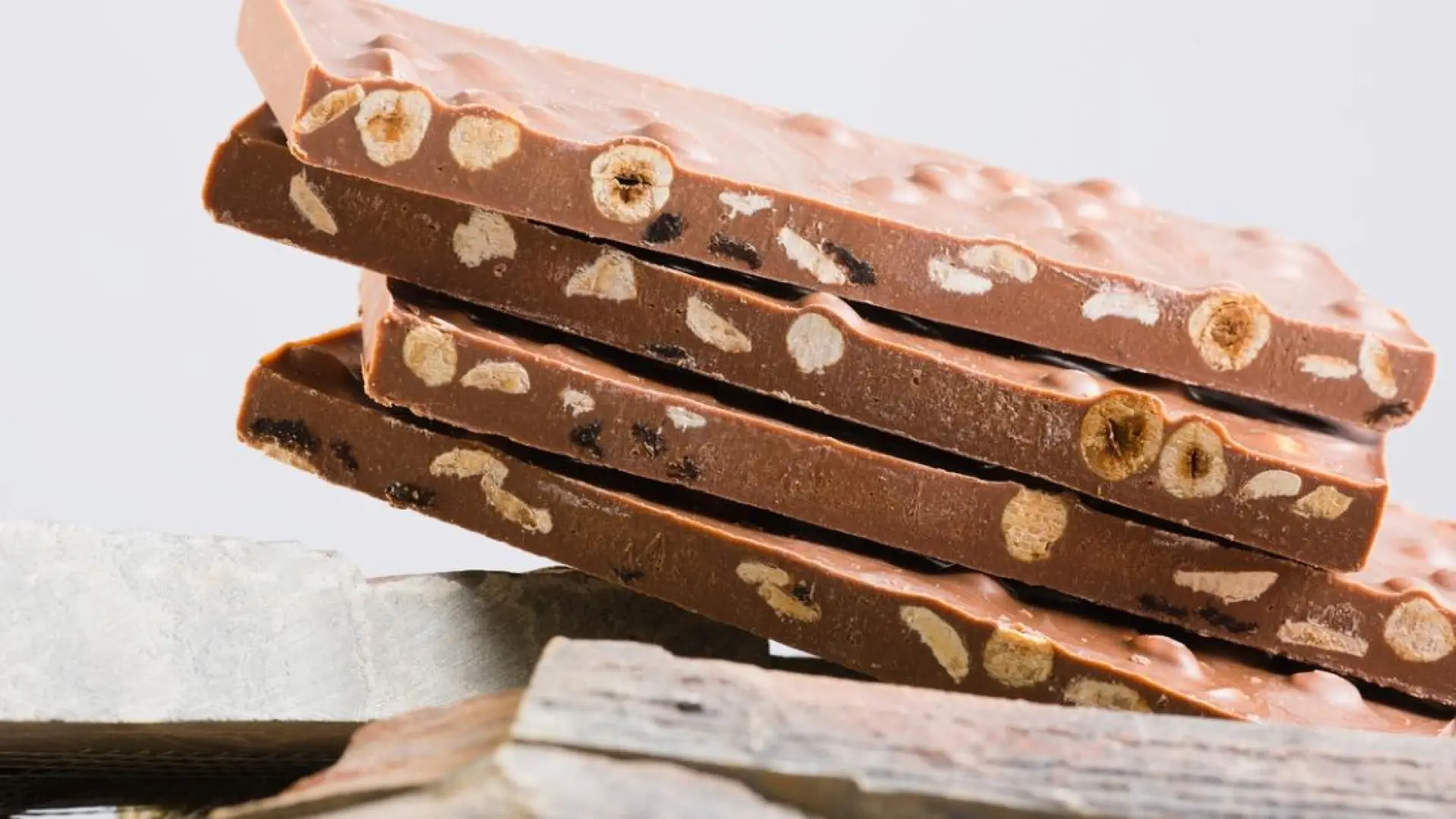 Turrón de chocolate en cinco minutos, saludable y sin horno: la receta ...