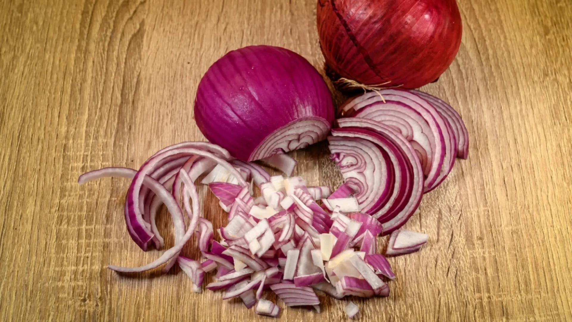 El truco para cortar una cebolla en 10 segundos