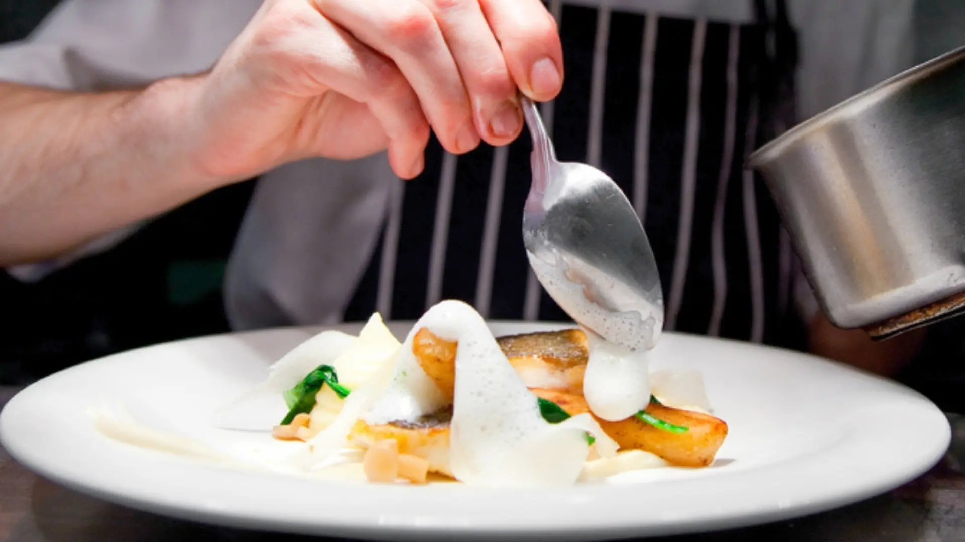 Cómo hacer espumas en casa, una de las técnicas avanzadas de cocina más ...