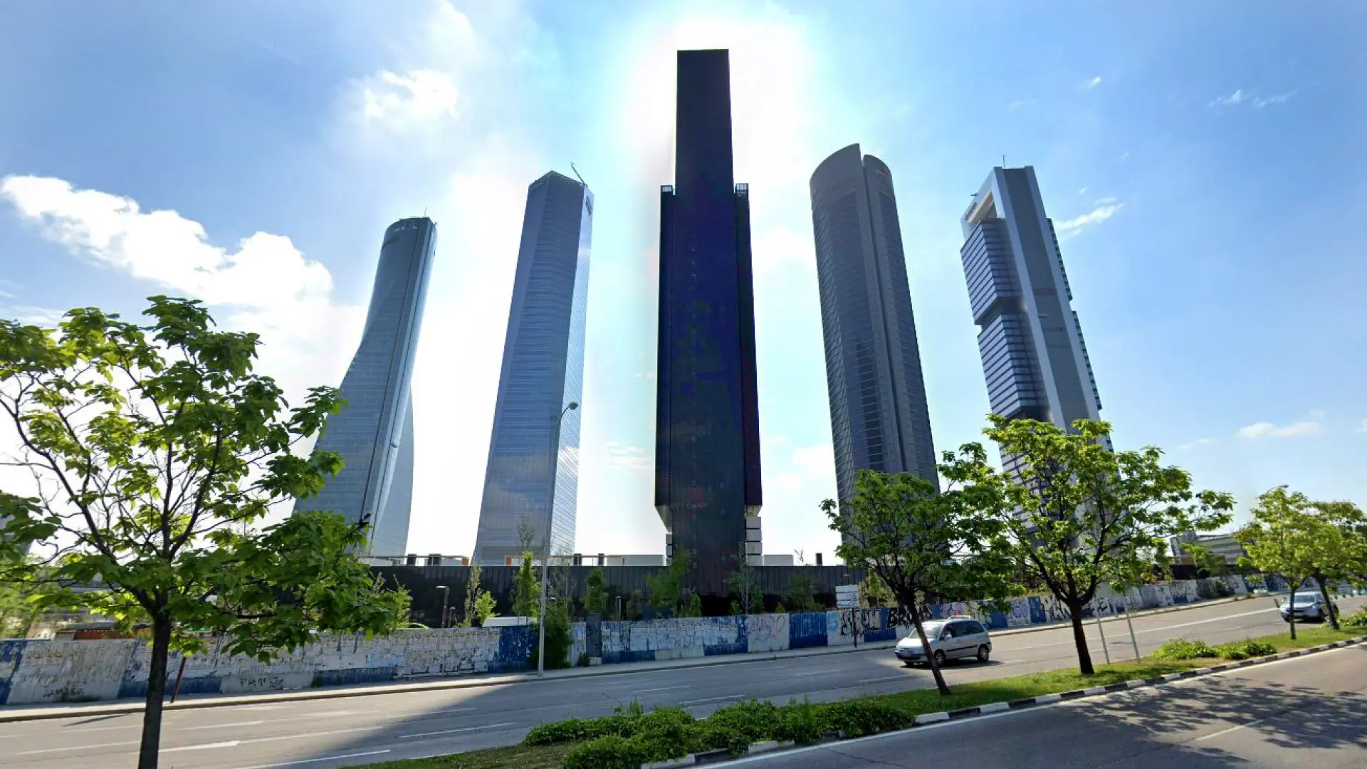 Fotos: Las edificaciones más altas de cada comunidad vistas desde Google Maps | Imágenes