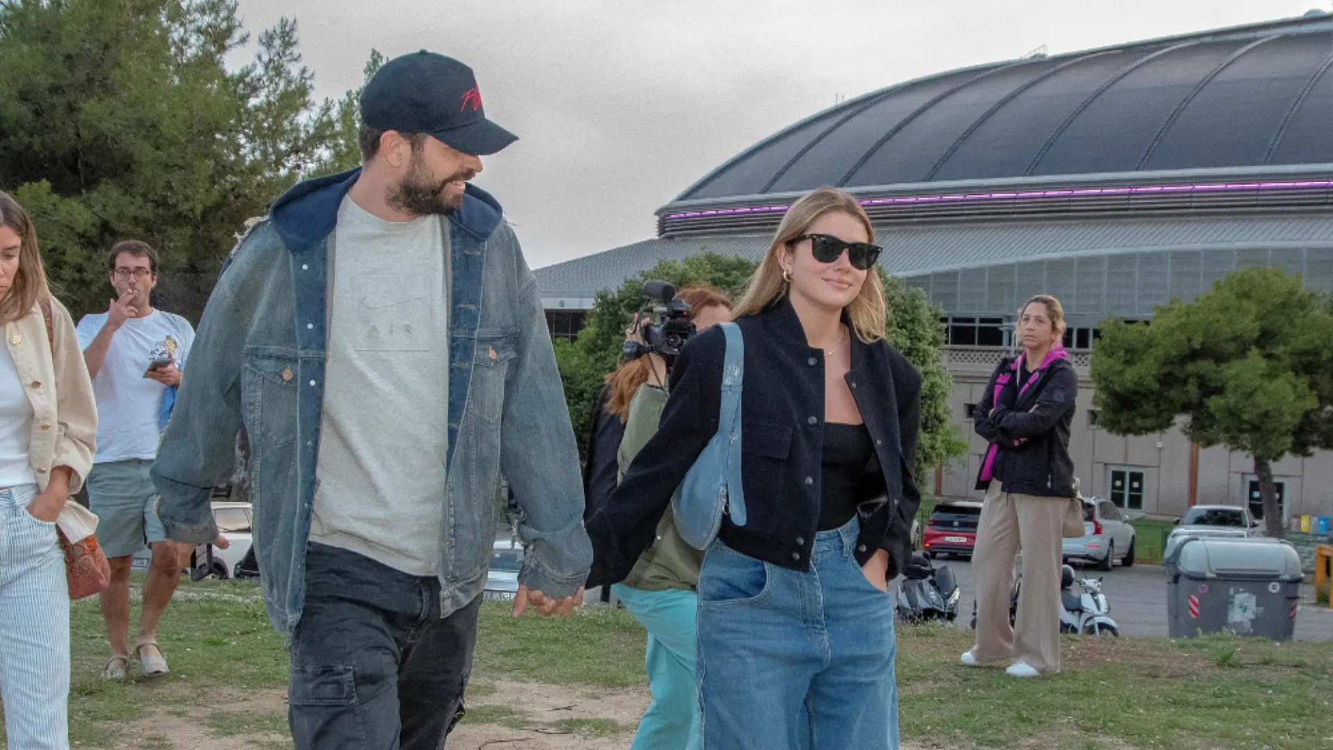 Clara Chía y Gerard Piqué se casan: este es el vestido de novia que debería llevar en su anuncio