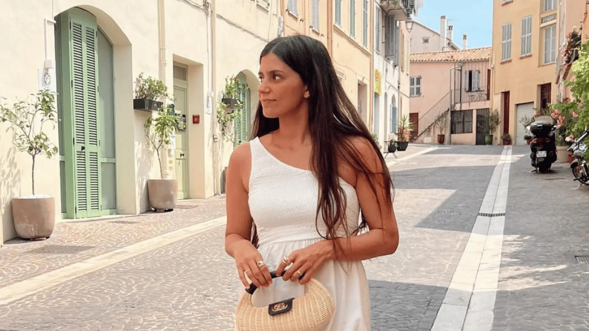 María García de Jaime corta más 40 centímetros de su pelo y se pasa al ...