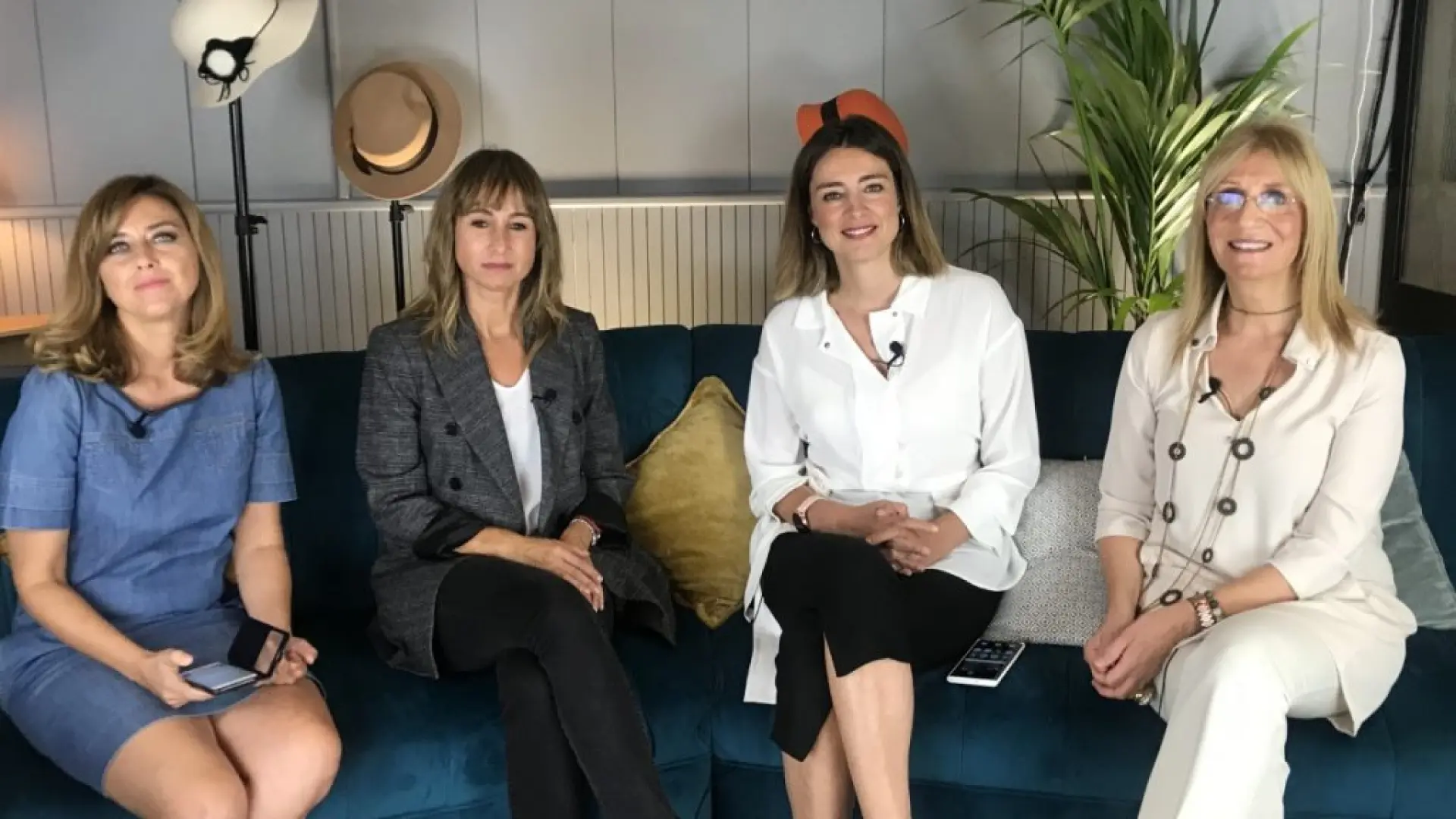 Fake news, los riesgos de estar mal informados, un debate con Encarna ...