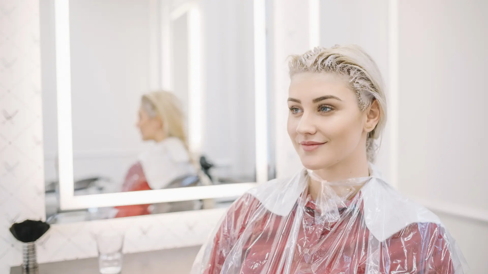 Balayage invertido: las nuevas mechas para disimular las canas y ...