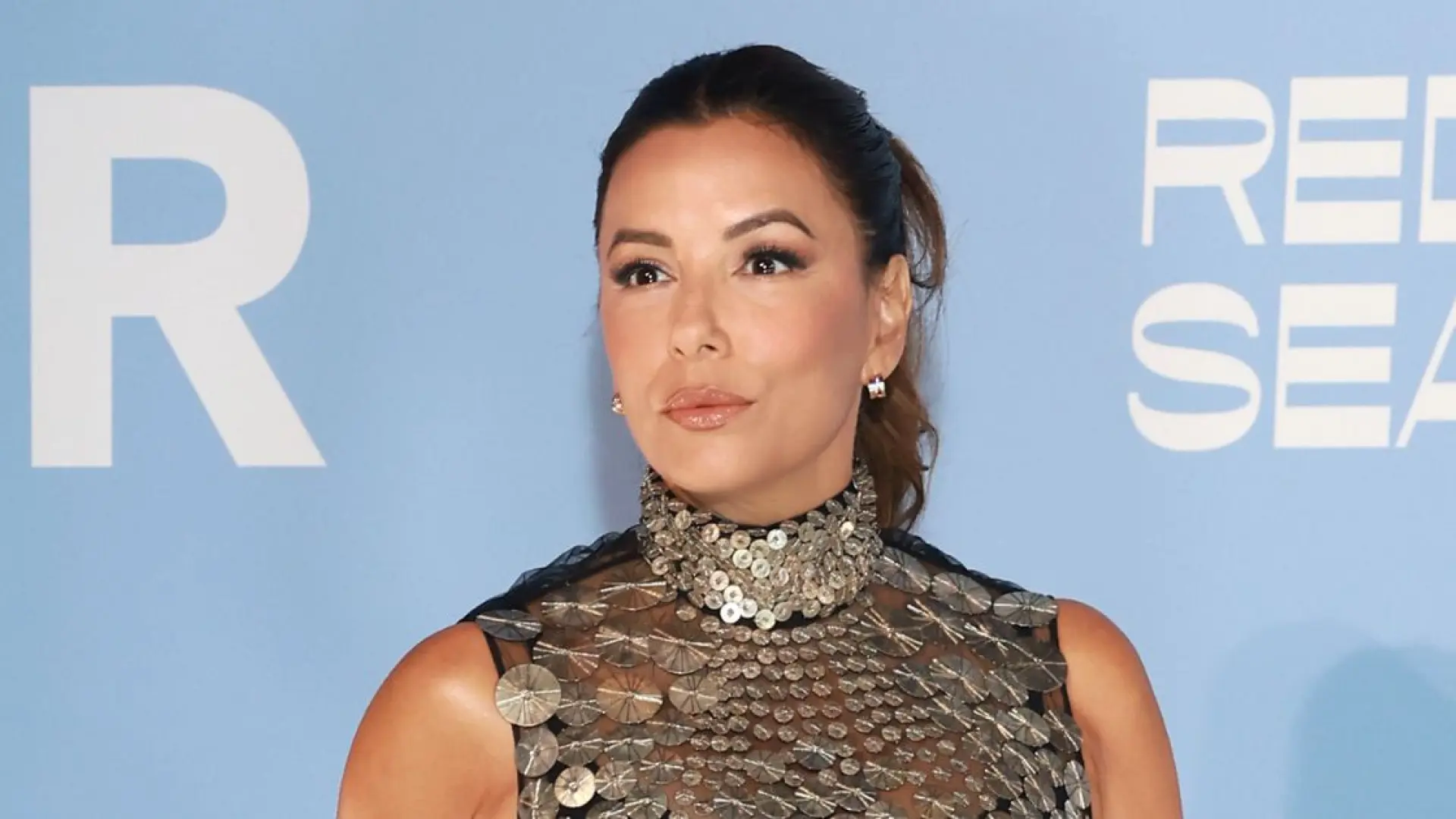 Eva Longoria impacta en Venecia con un vestido transparente espectacular