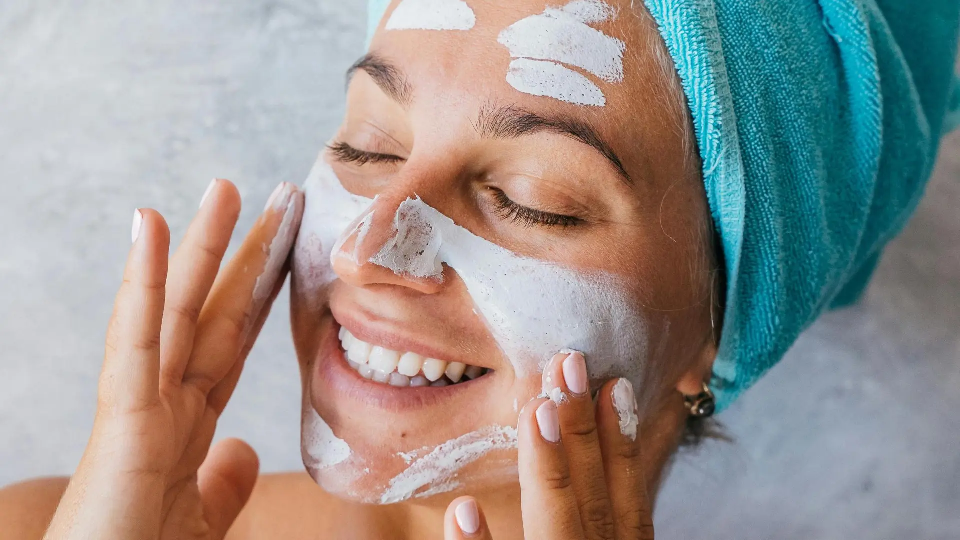 Tres consejos de la dermatóloga Leire Barrutia para cuidar bien nuestra piel durante el invierno