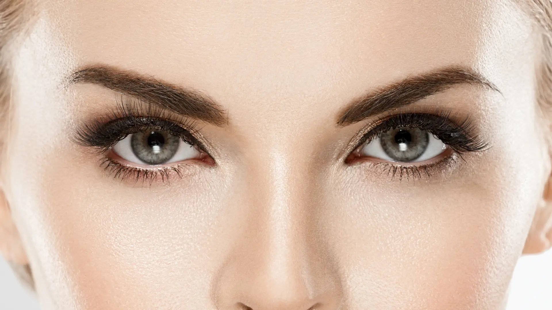 Injerto de cejas: cómo se realiza y cuáles son sus ventajas frente al ...