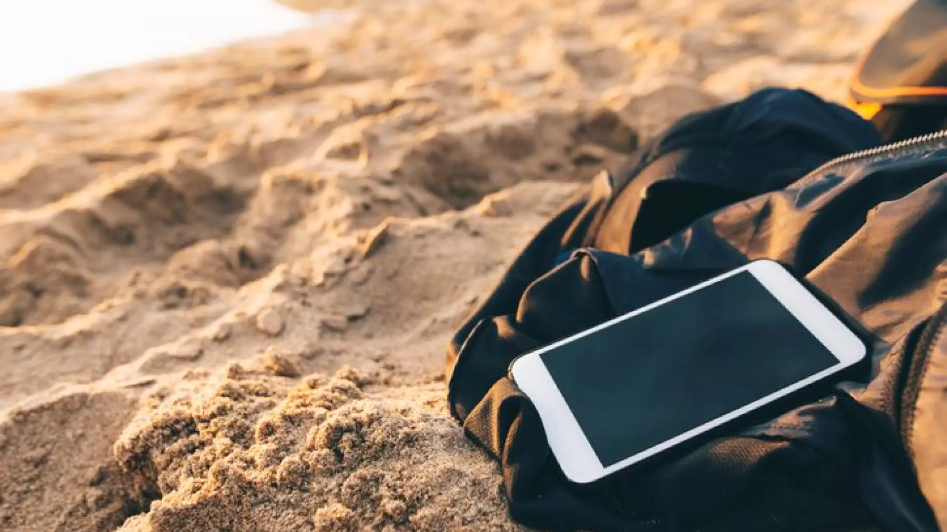 ¿Cómo activar el modo vacaciones en WhatsApp?