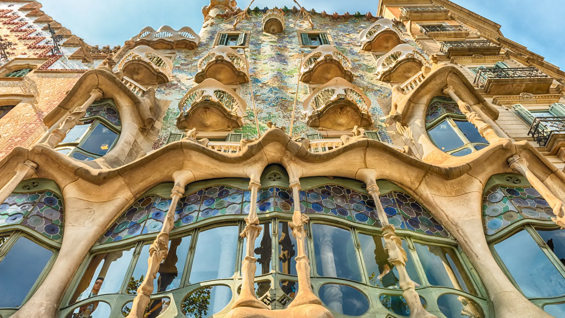 Barcelona Y Su Arquitectura Siete Curiosidades Sobre La Obra De Gaudí