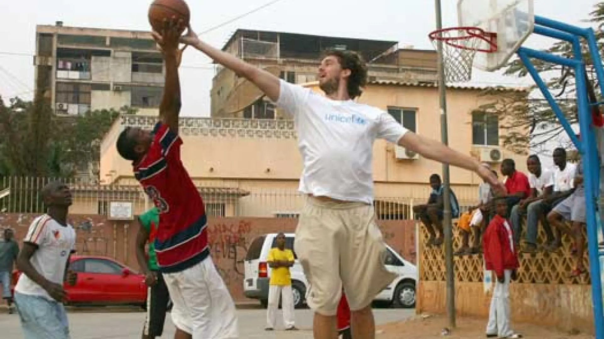 Pau Gasol viaja a Angola como representante de UNICEF