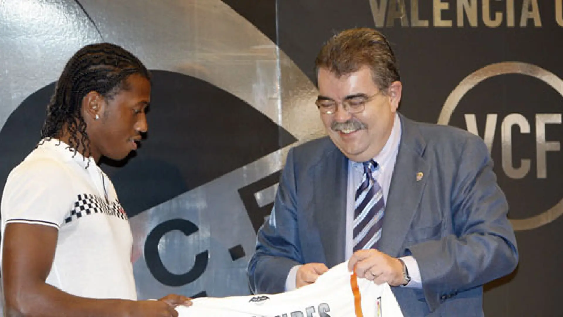 El Valencia ficha a Manuel Fernandes
