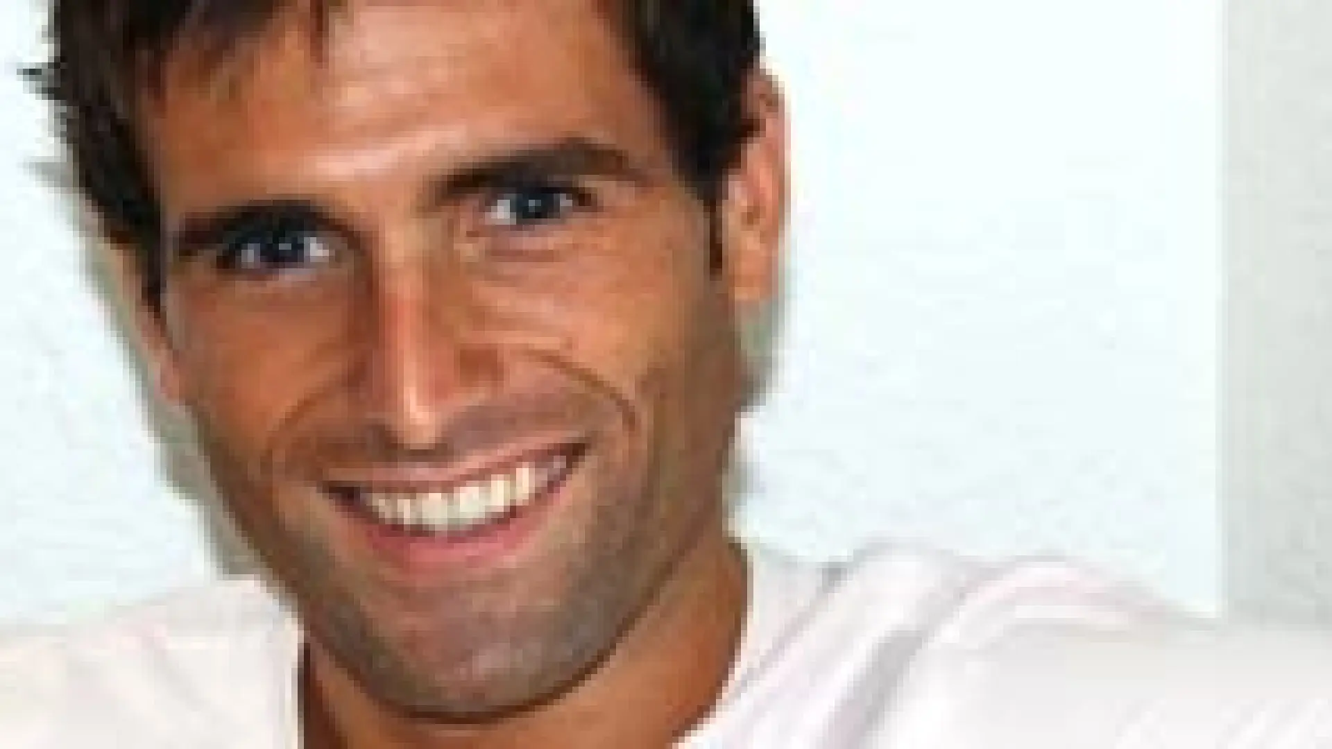 Efrén contraataca y acusa a Telecinco de dar pábulo a montajes como ...