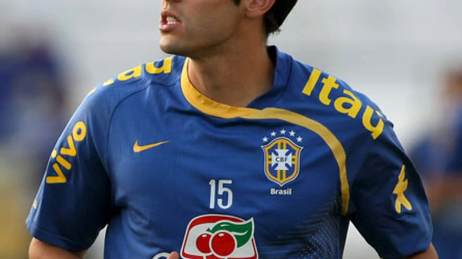 Kaká bate por primera vez el sueldo de Raúl en el Real Madrid, 9 ...