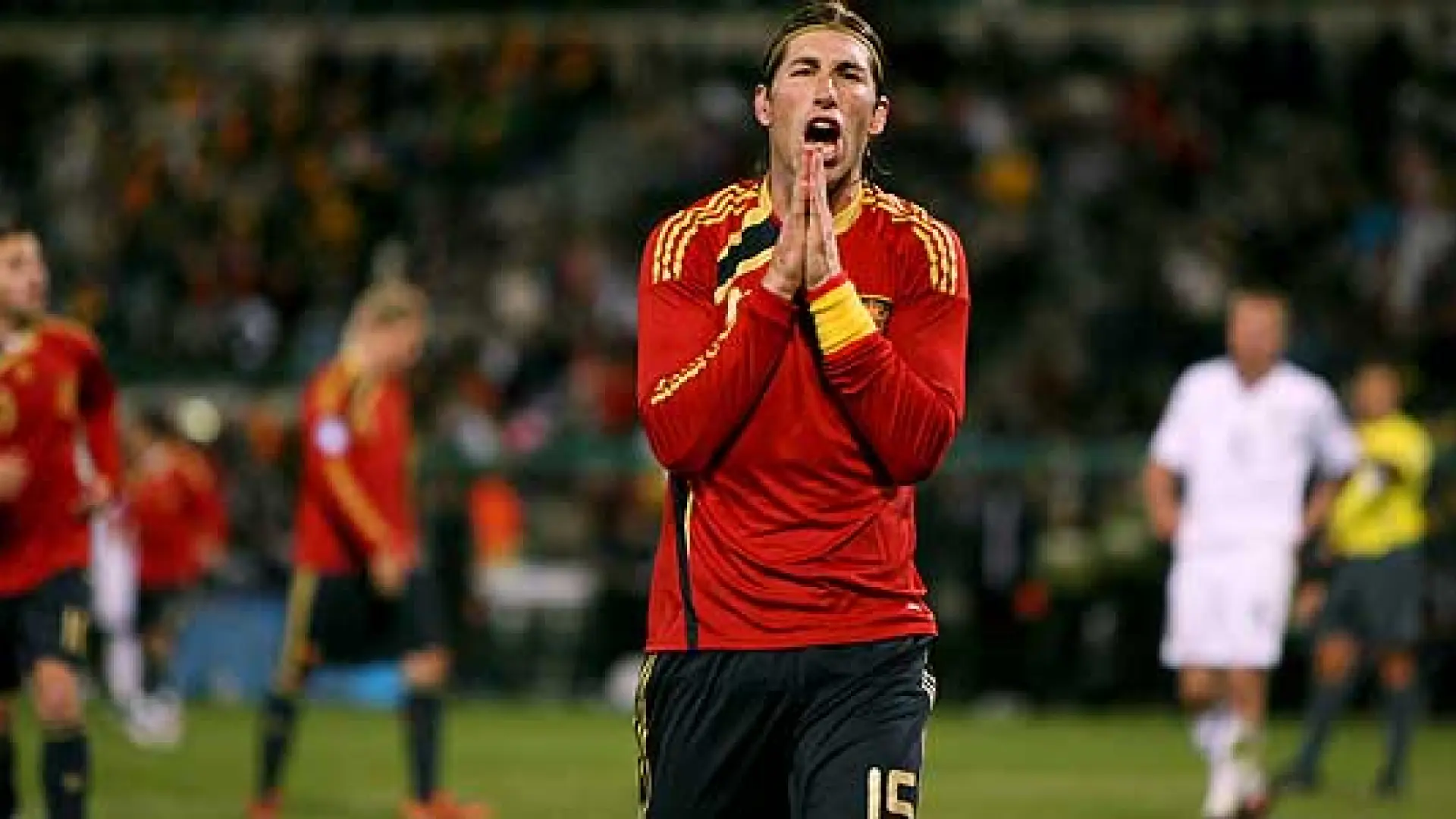 Telecinco se hinchó con el fracaso de España, pero pinchó después