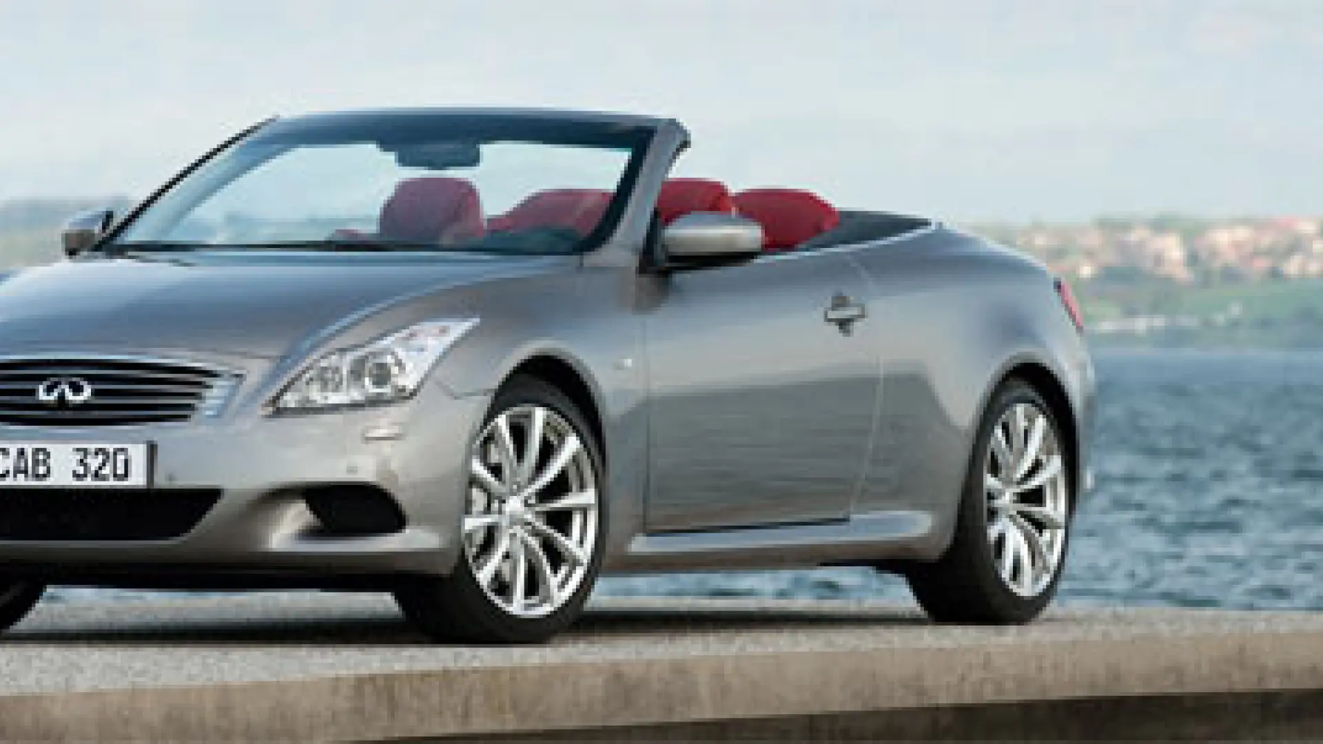 Infiniti G37 Cabrio: lujo al aire libre