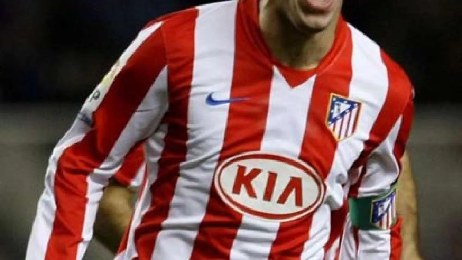 Boca Juniors confirma su interés por el atlético Maxi Rodríguez