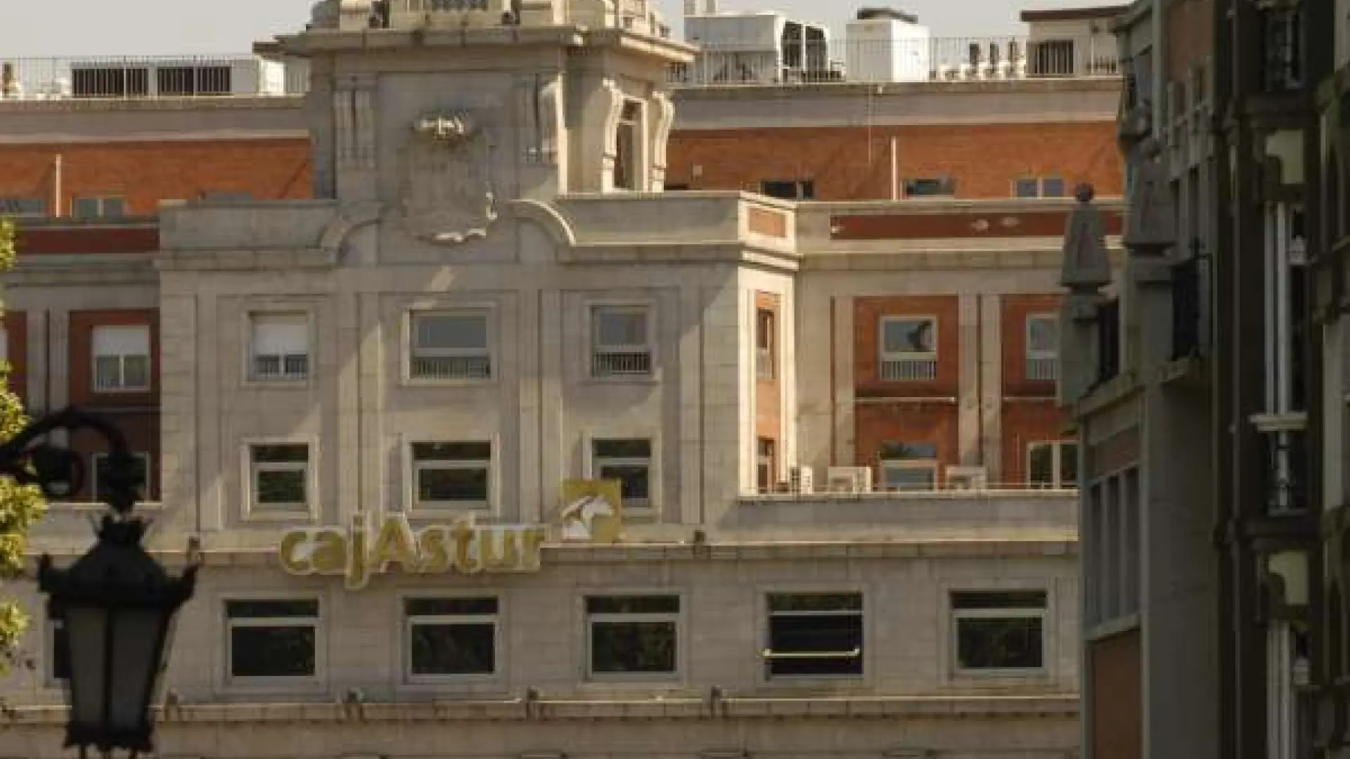 Cajastur obtiene 53,7 millones de beneficio en el primer trimestre del año