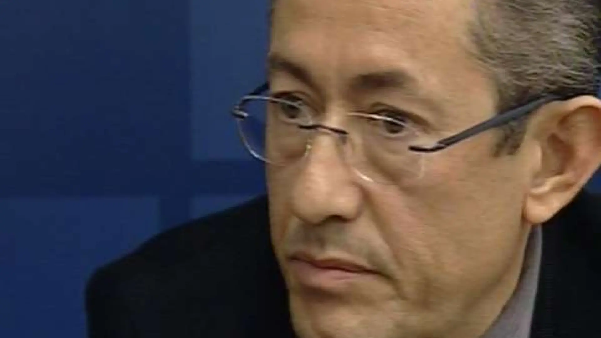 Luna (PSPV) asegura que Camps "trata de desafiar a todo y a todos como ...