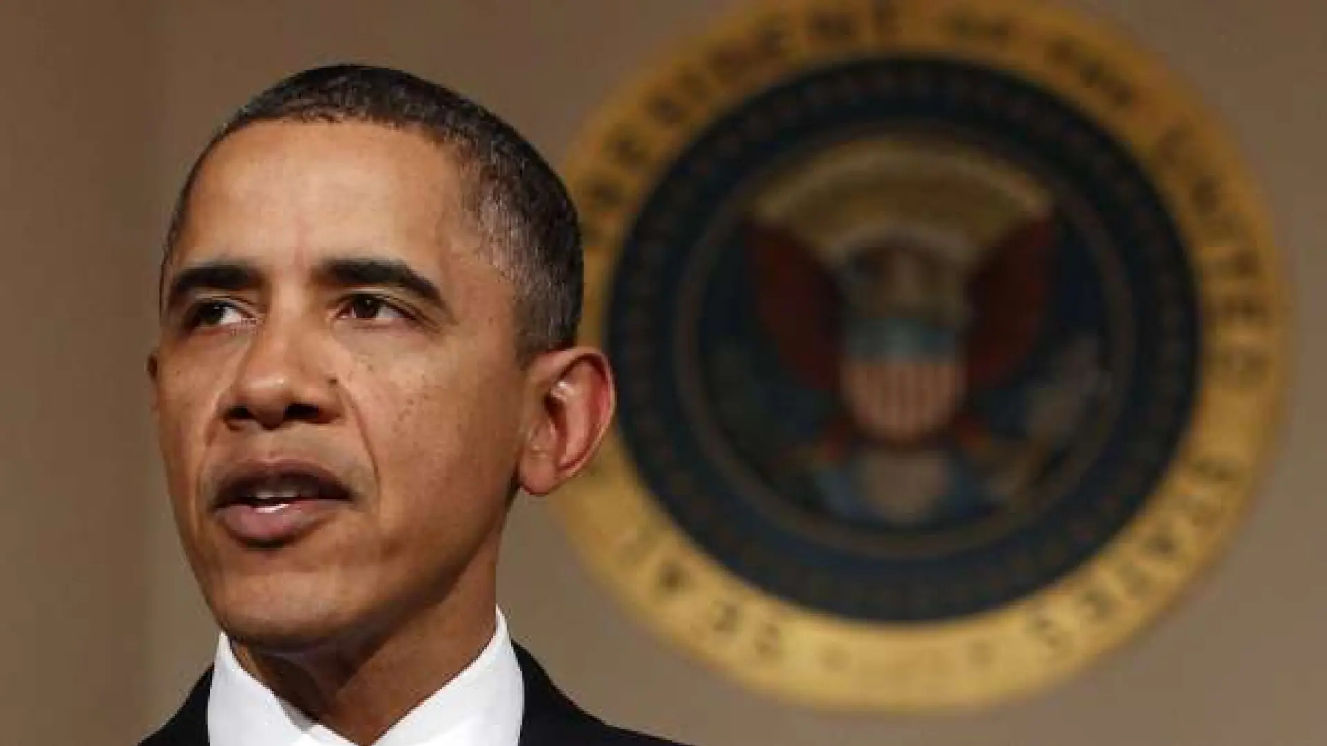 Obama duda que la transición anunciada por Mubarak sea "inmediata o ...