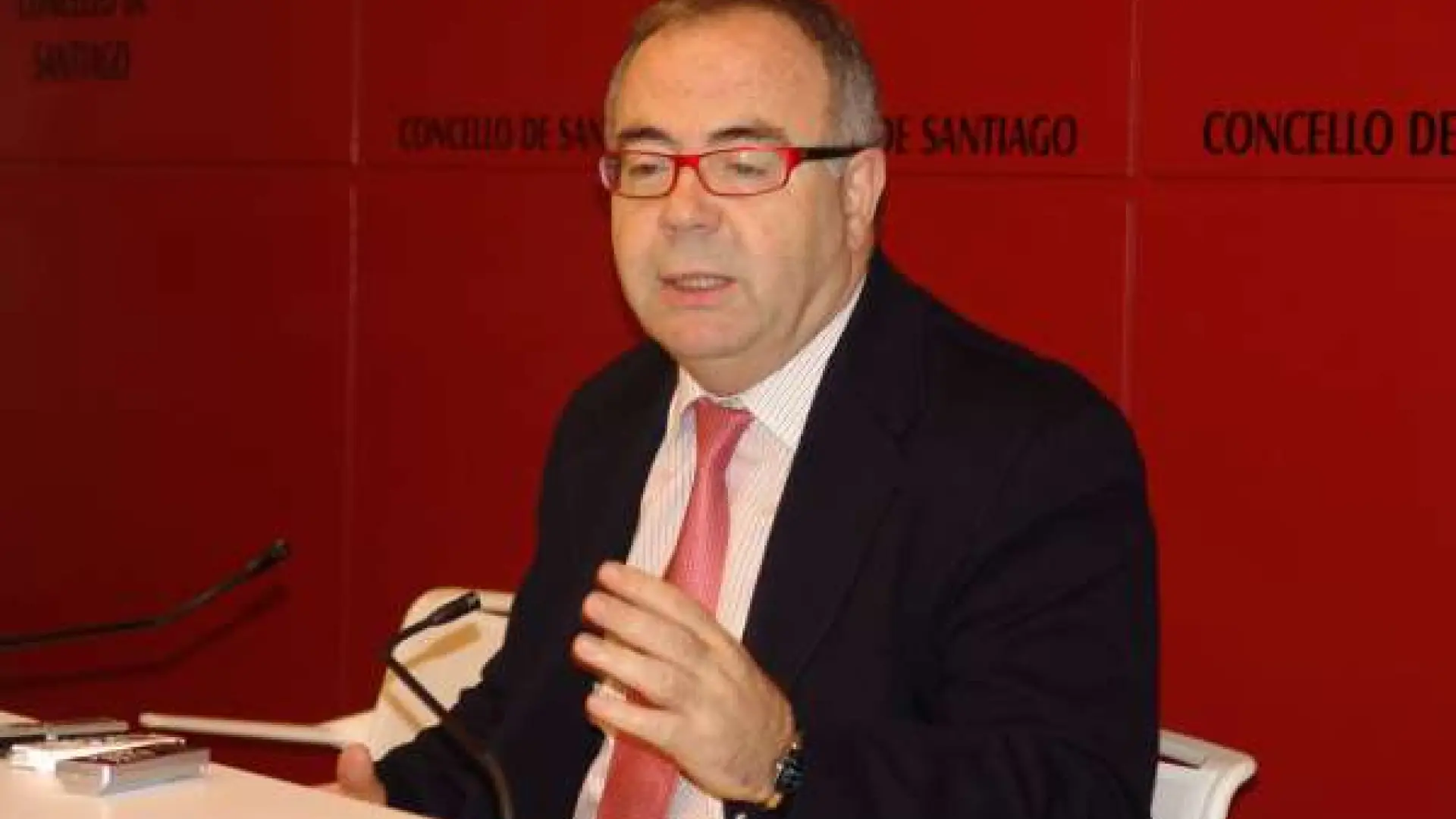 Bugallo marca el reto de llegar a 2,5 millones de pasajeros en ...