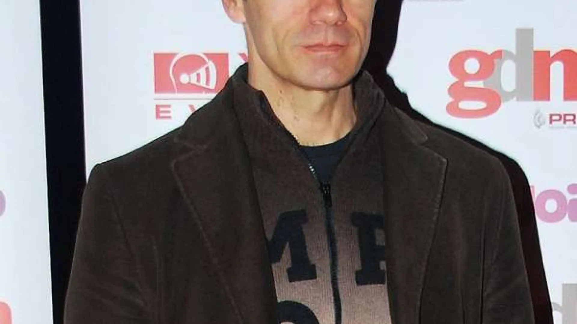 El actor Toni Cantó acompaña hoy a la candidata de UPyD a la Alcaldía ...