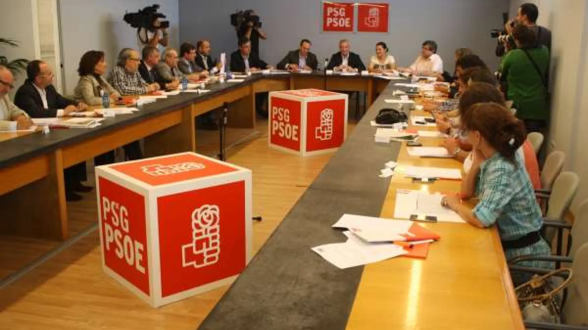 Vázquez se ve "fortalecido" con "uno de los mejores resultados del PSOE ...