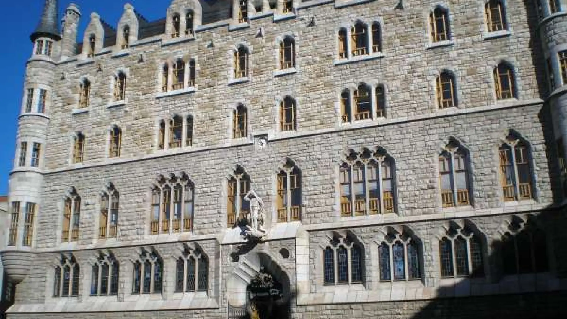 Caja España-Caja Duero acuerda segregar su actividad financiera y crea ...