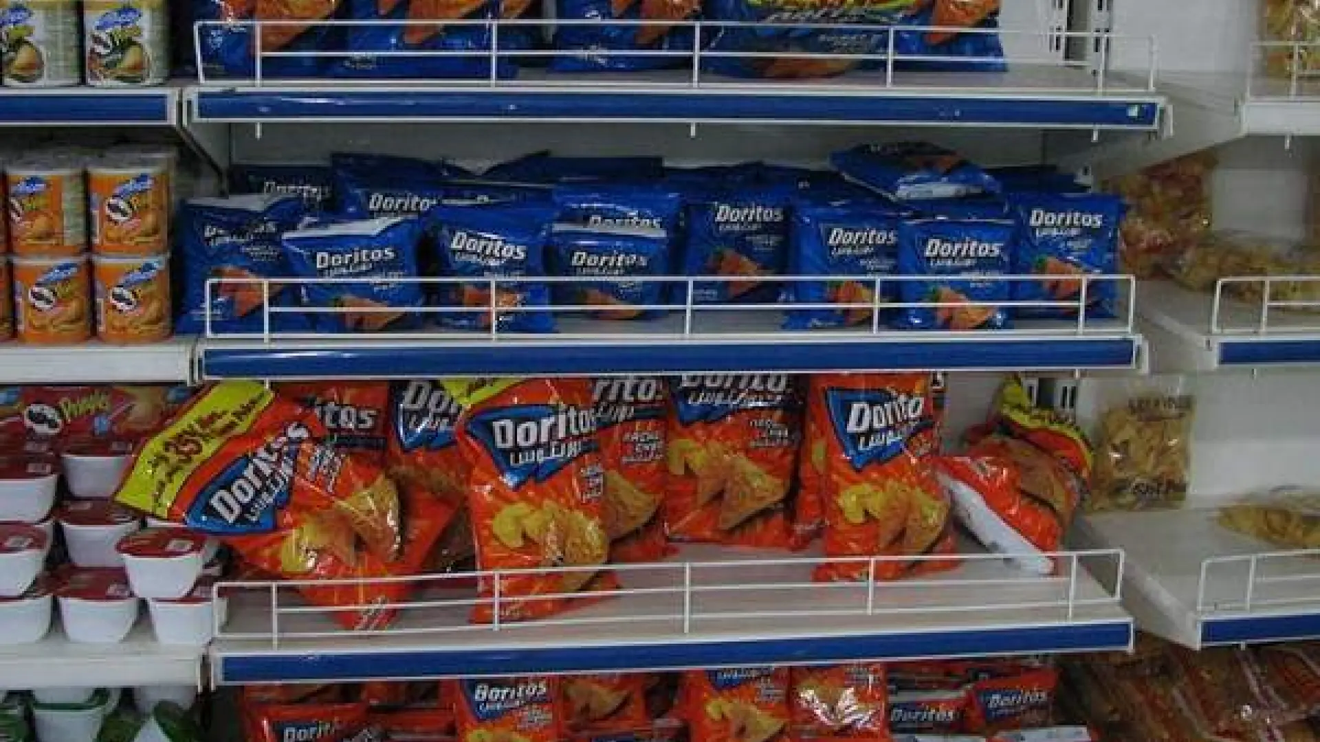 El inventor de los Doritos será enterrado entre sus snacks