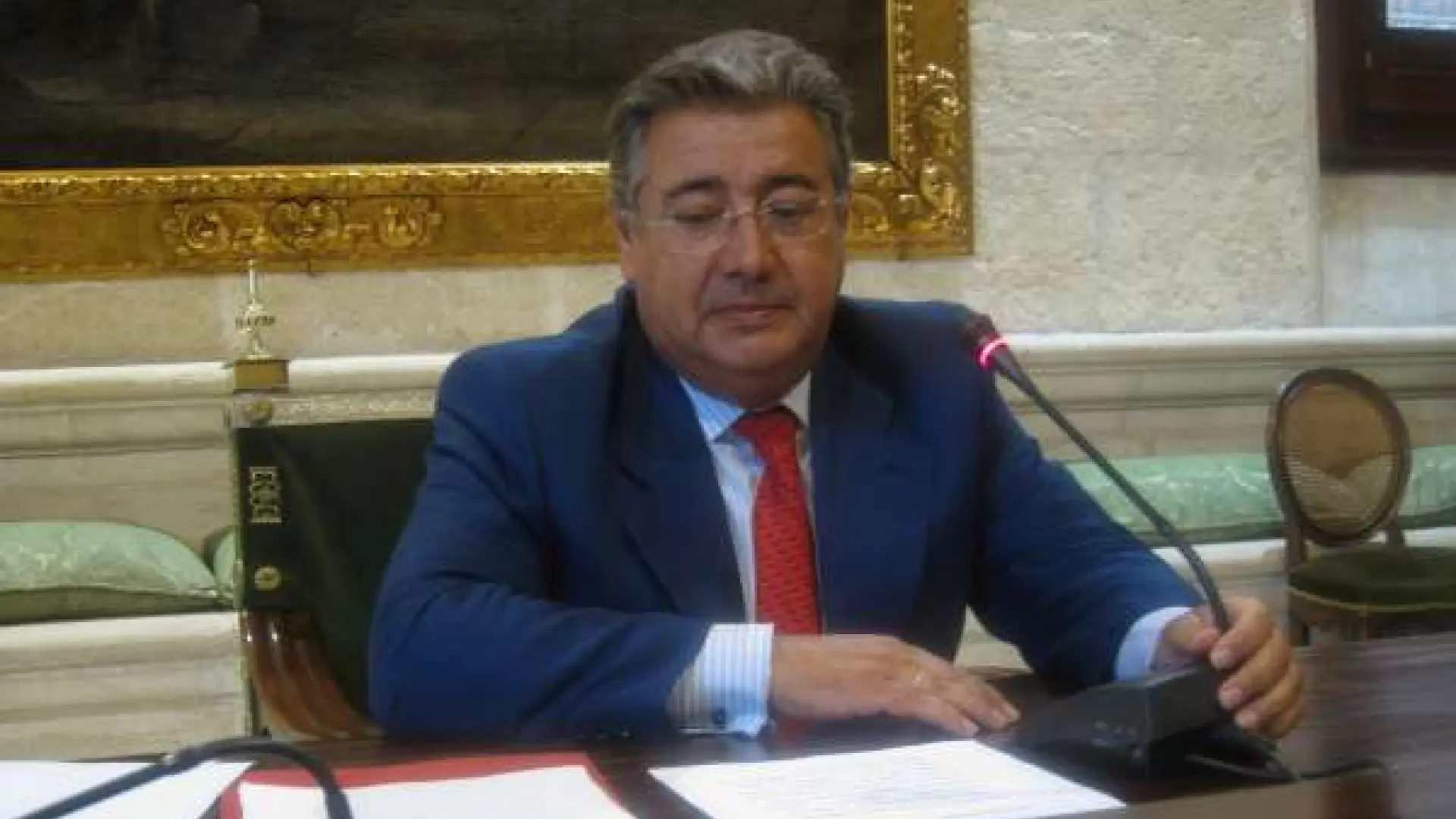 El CGPJ aplica la reciente reforma de la LOPJ a Zoido para que mantenga ...