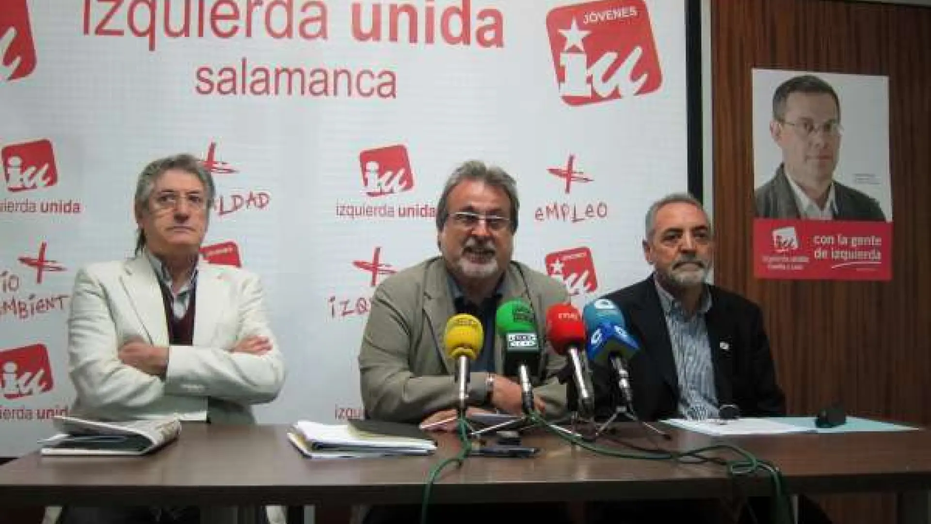 González (IU) pide a la Junta que pase a formar parte del accionariado ...