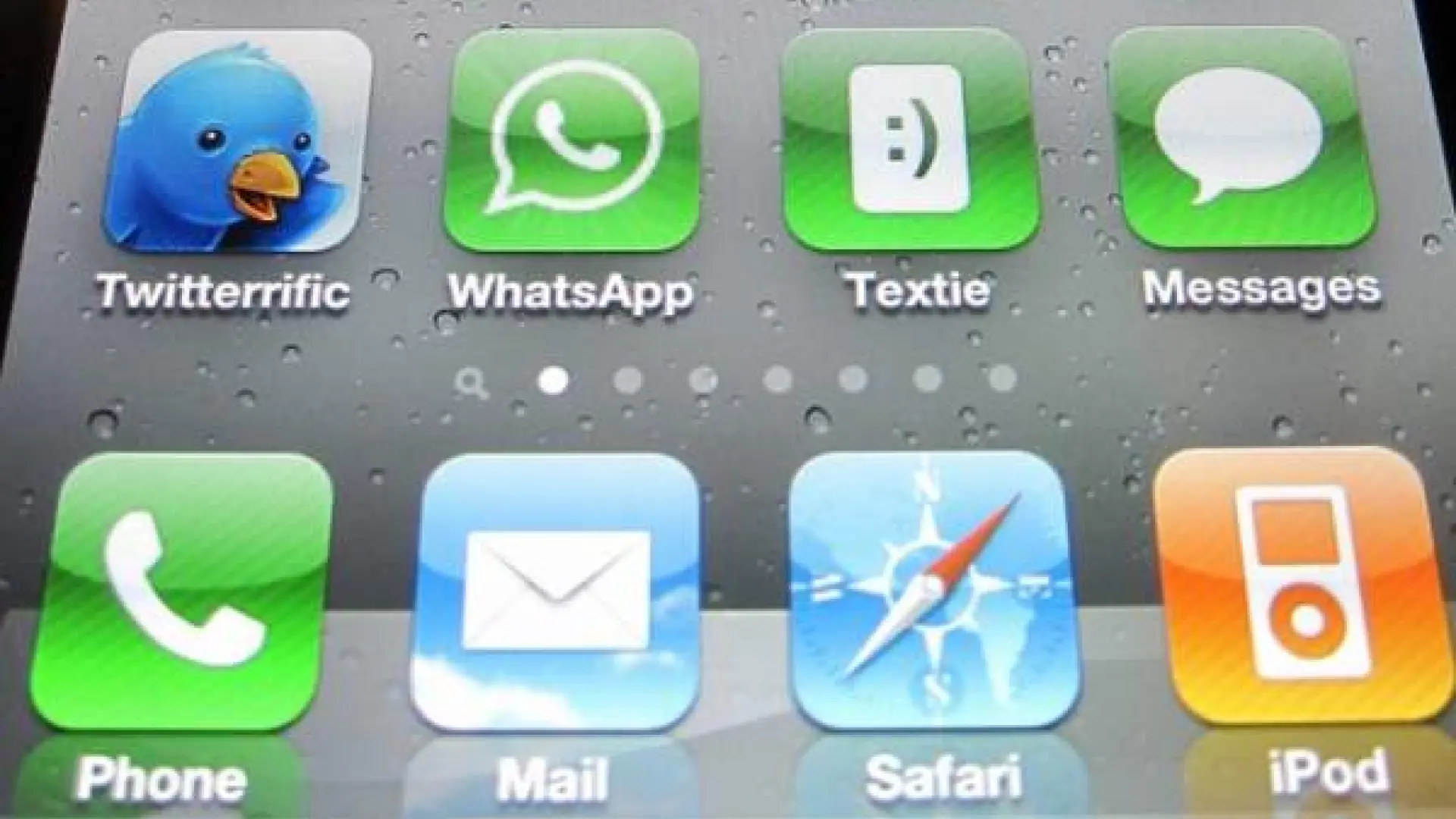 WhatsApp vuelve a la App Store