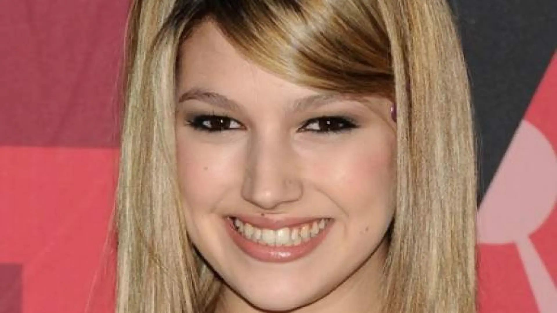 Úrsula Corberó, Ruth en 'Física o Química', llega a 'Gran Reserva'