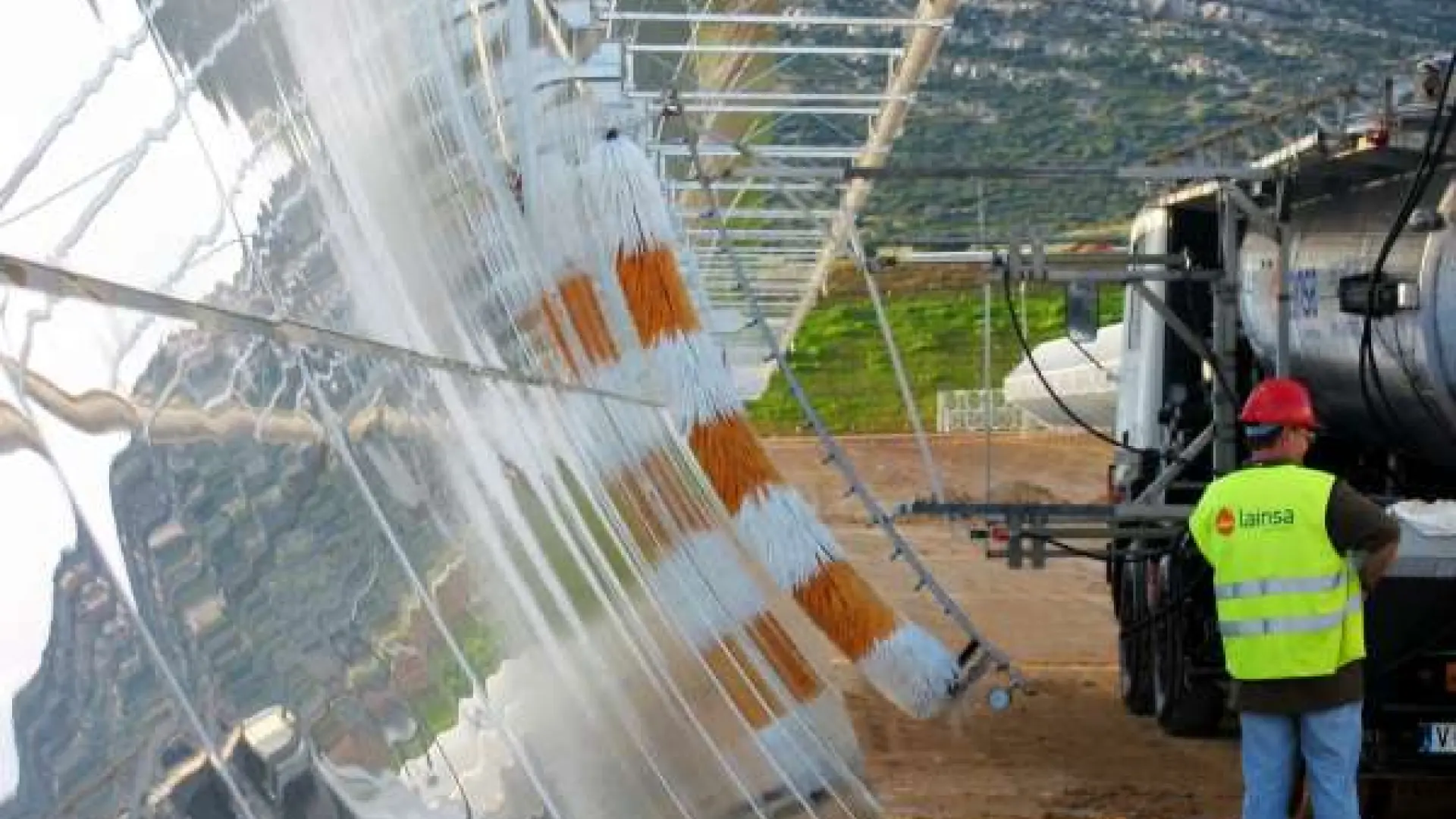 Laitu Solar se hará cargo de la limpieza y mantenimiento de dos plantas ...